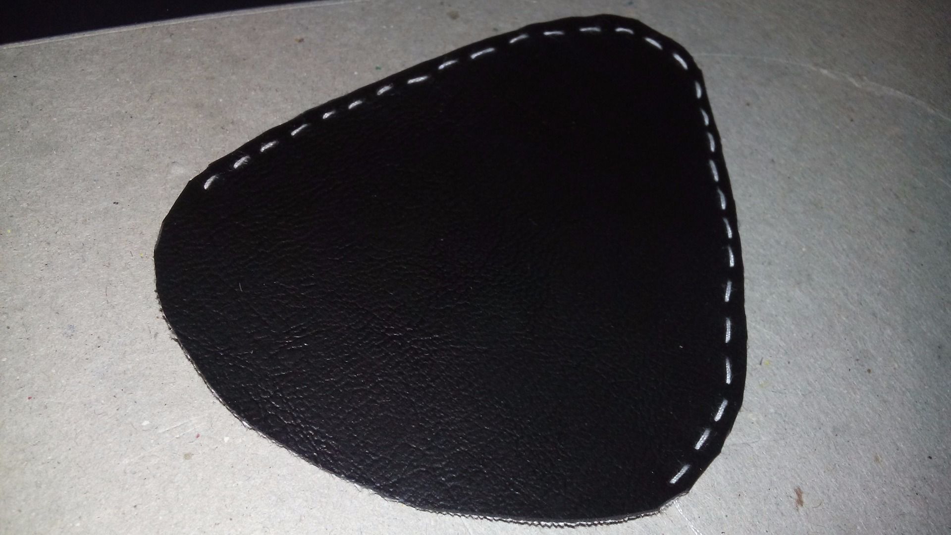Metal Gear Solid V: Big Boss Eye Patch : 8 Steps - Instructables