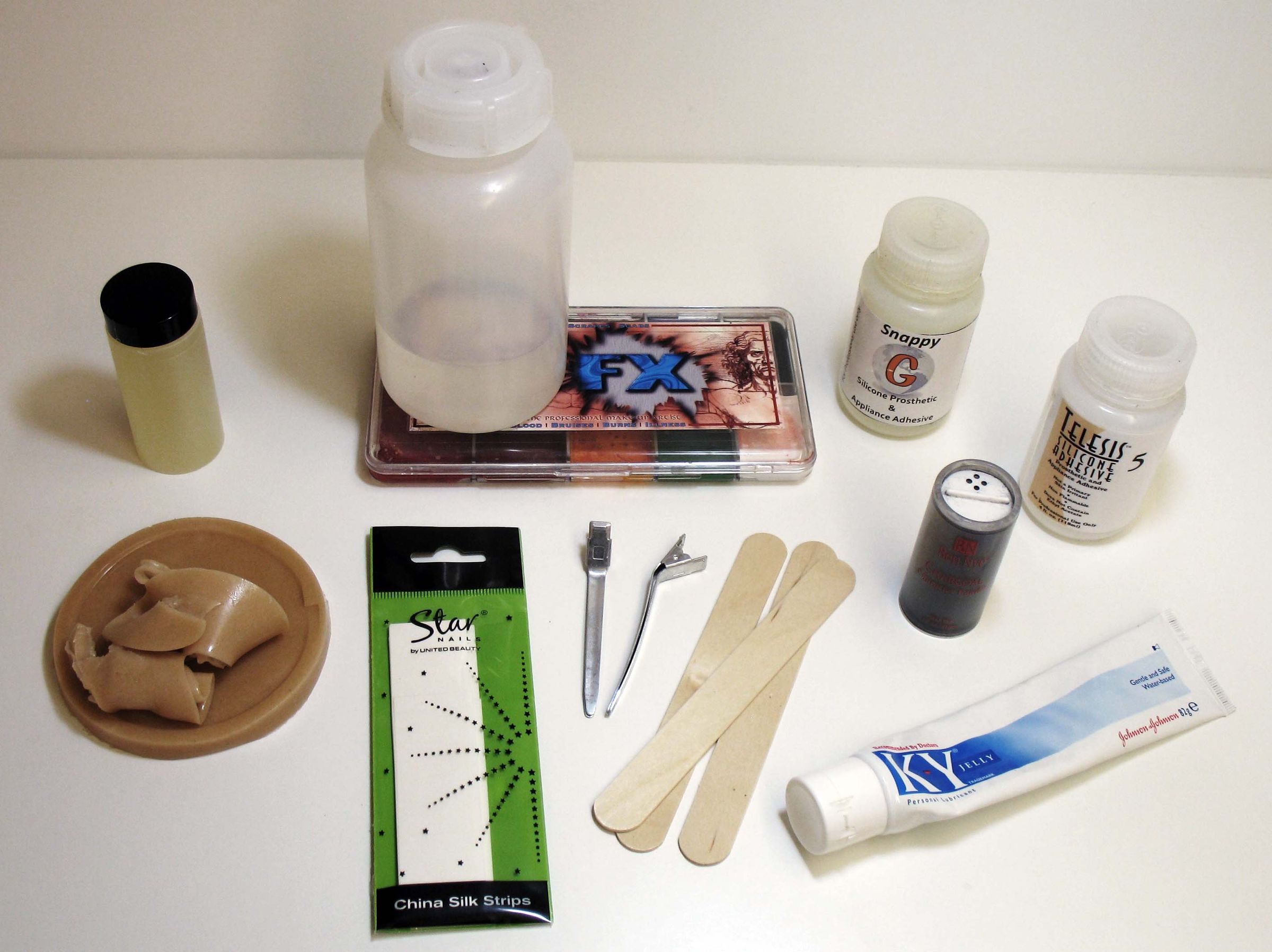 Create a REALISTIC BURN Using Makeup : 11 Steps (with Pictures ...