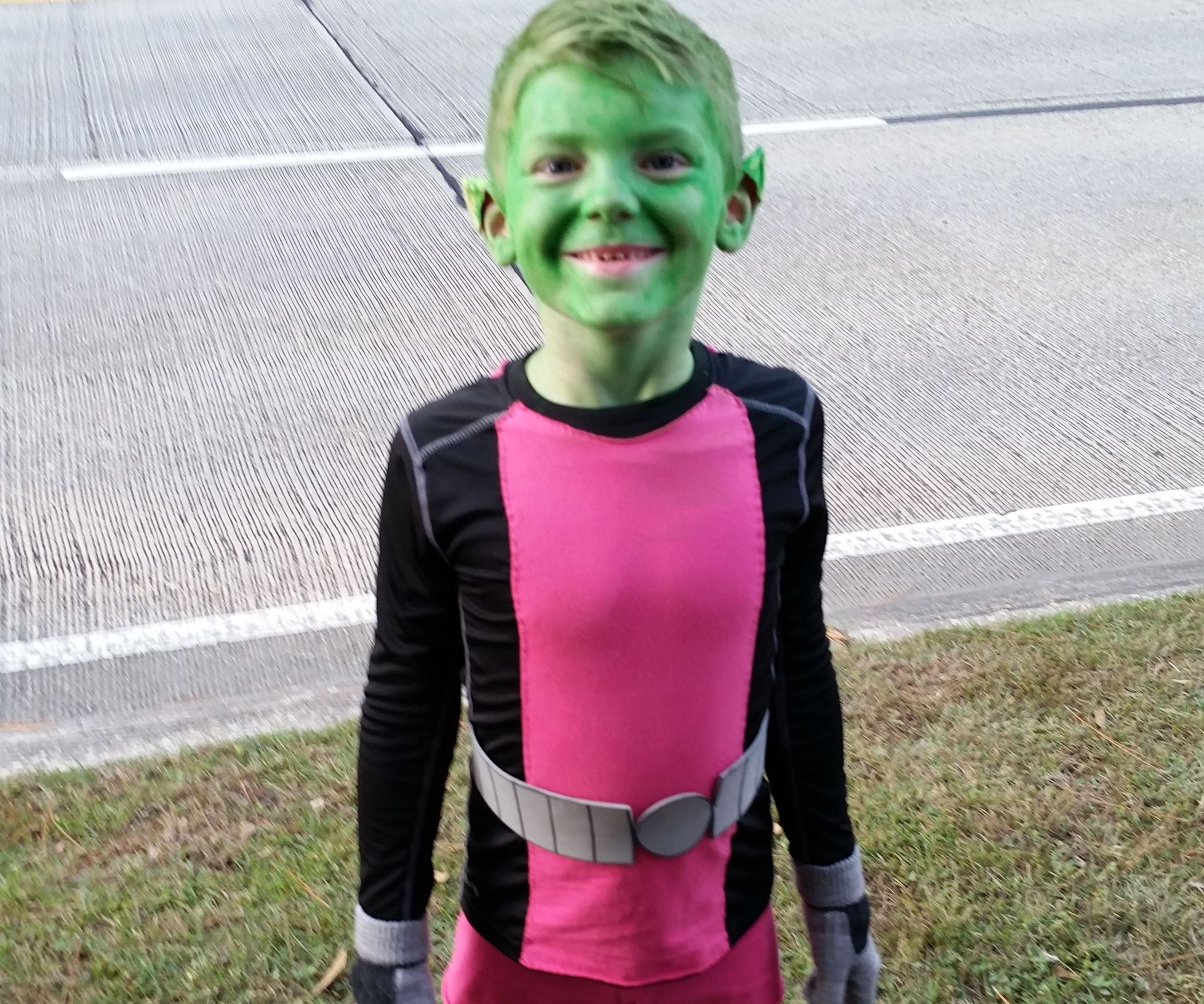 Beast Boy Costume : 8 Steps (with Pictures) - Instructables