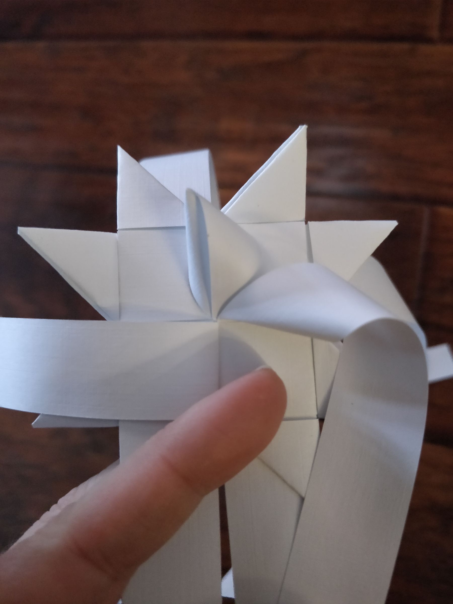 European Paper Stars : 8 Steps (with Pictures) - Instructables