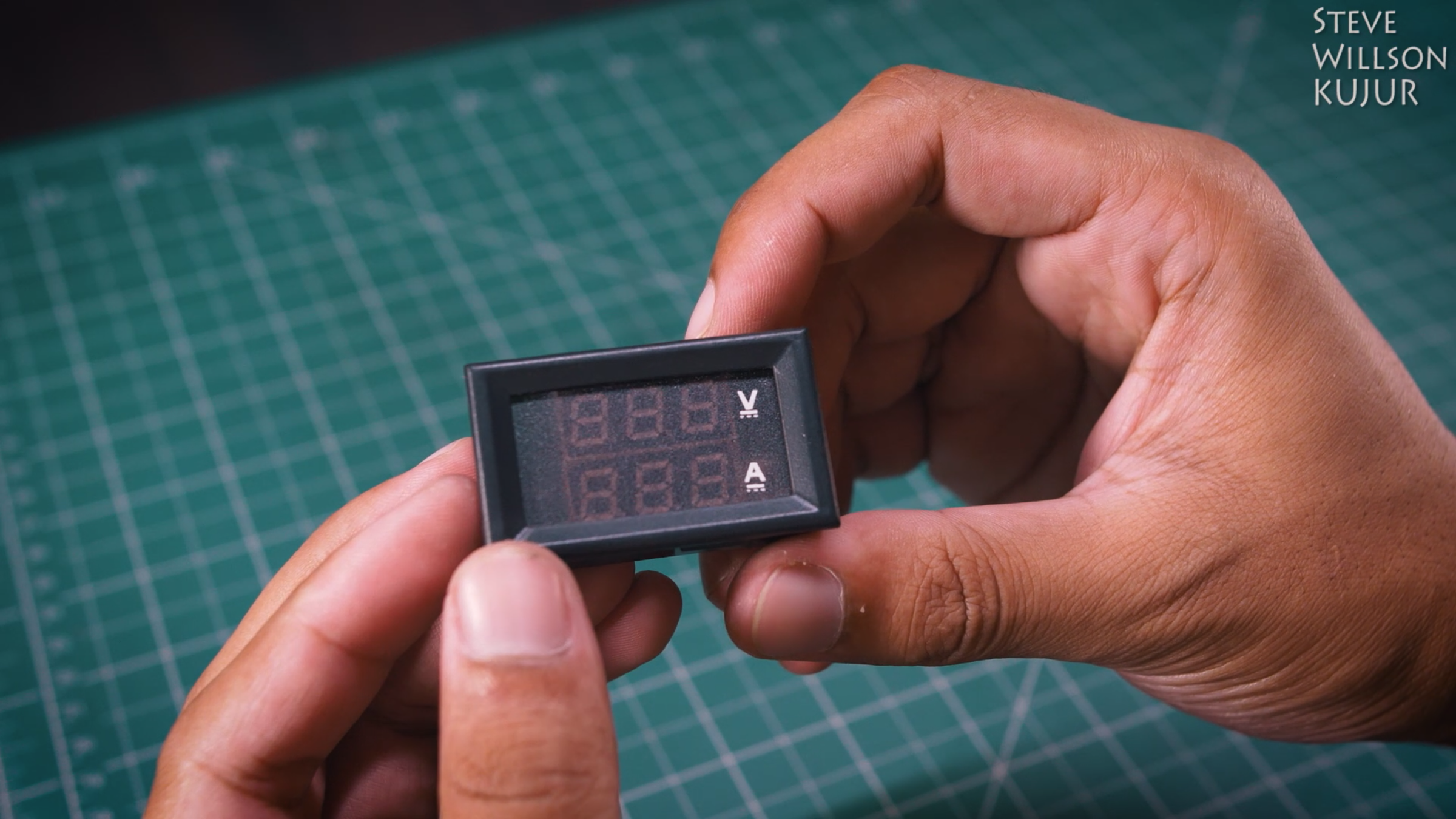 DIY Lithium Battery Charger : 15 Steps - Instructables