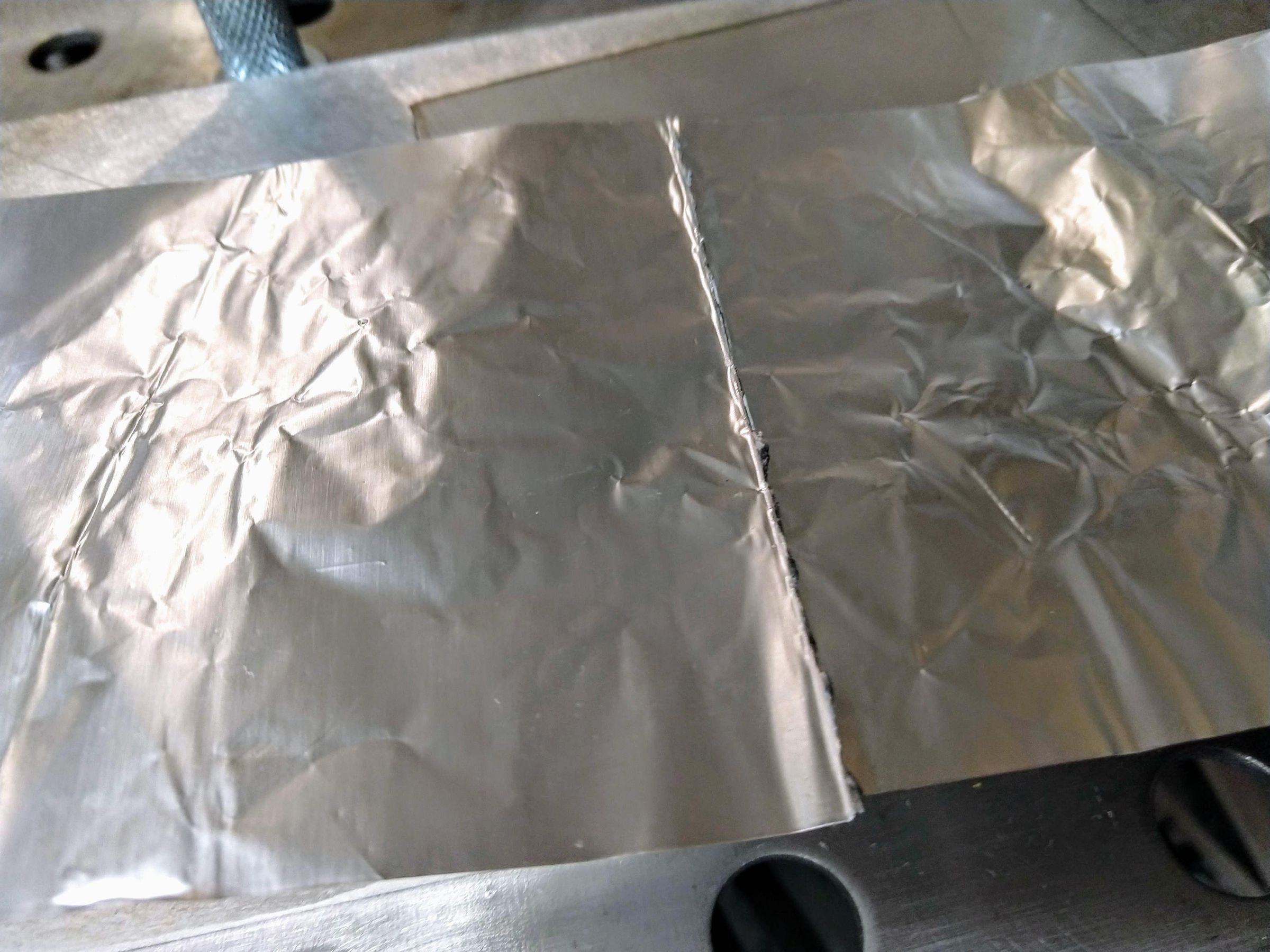 How to Weld Tin Foil : 4 Steps (with Pictures) - Instructables
