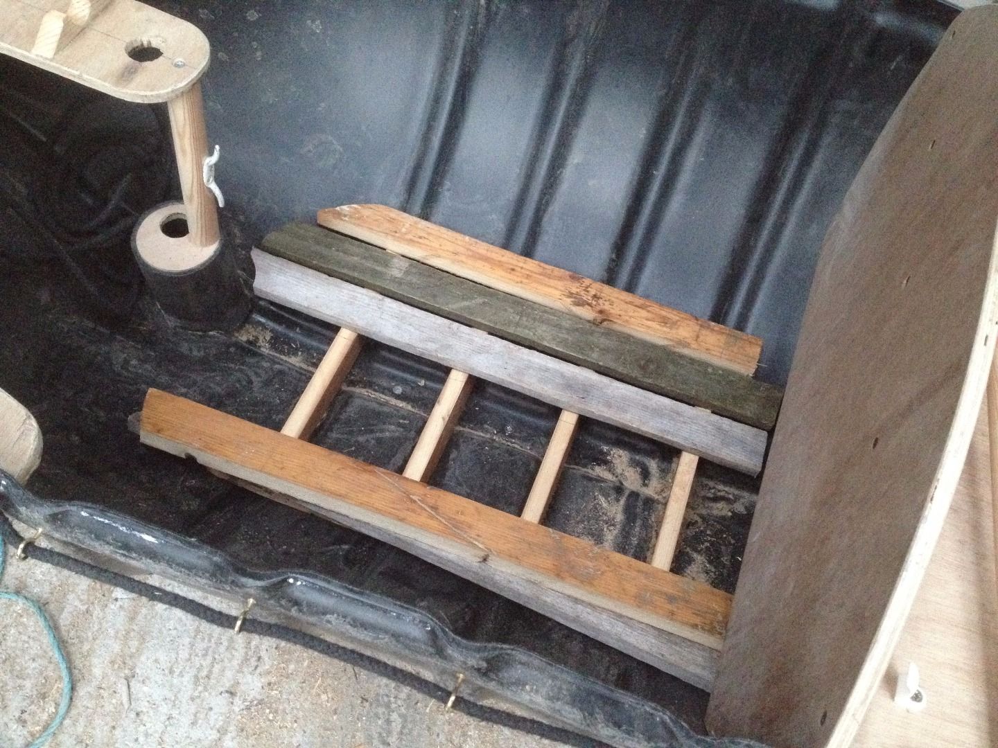 Build a Mussel Float Boat : 10 Steps (with Pictures) - Instructables