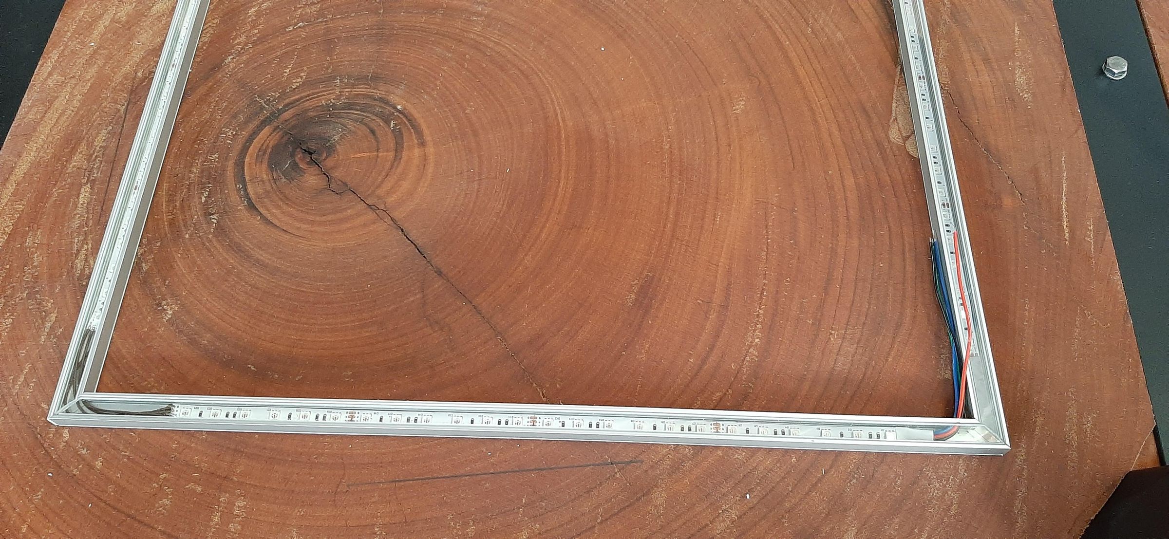 Tree Slab Lounge Table With Rgb Led Lights : 5 Steps (with Pictures ...