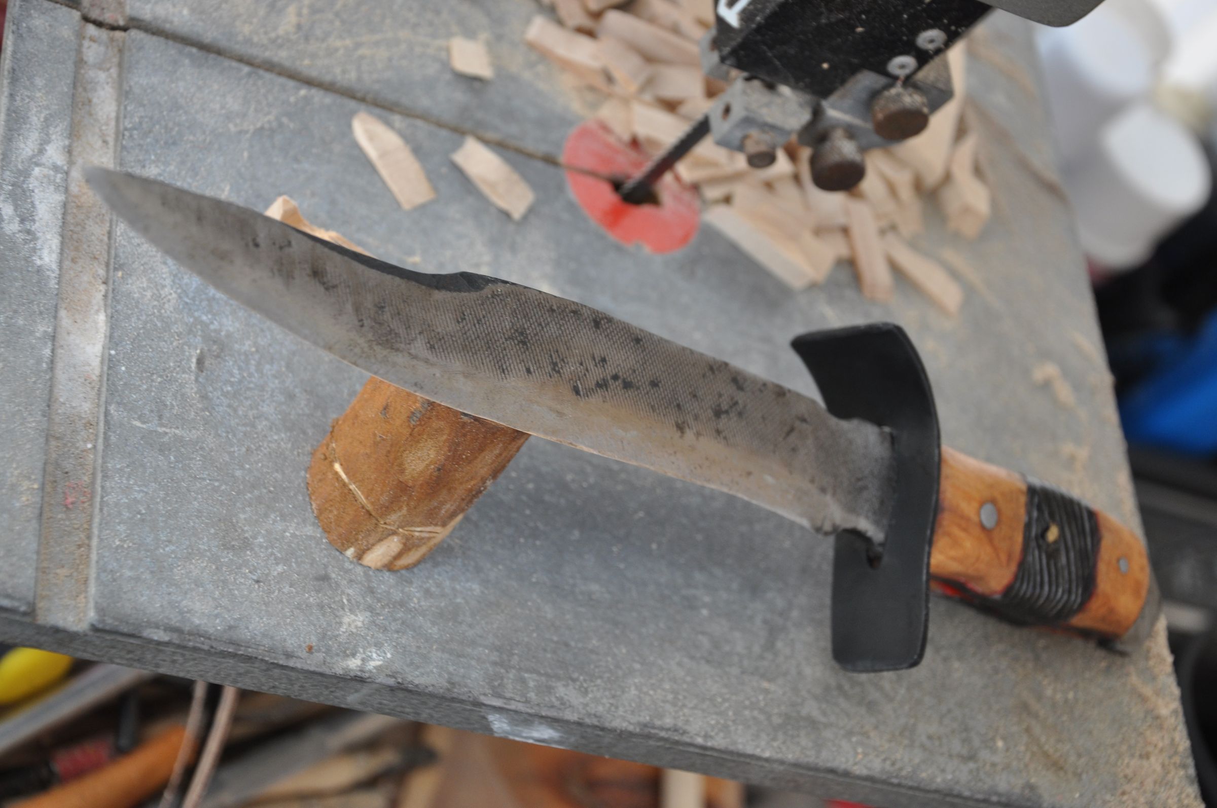 Knife Forged From a File : 8 Steps (with Pictures) - Instructables