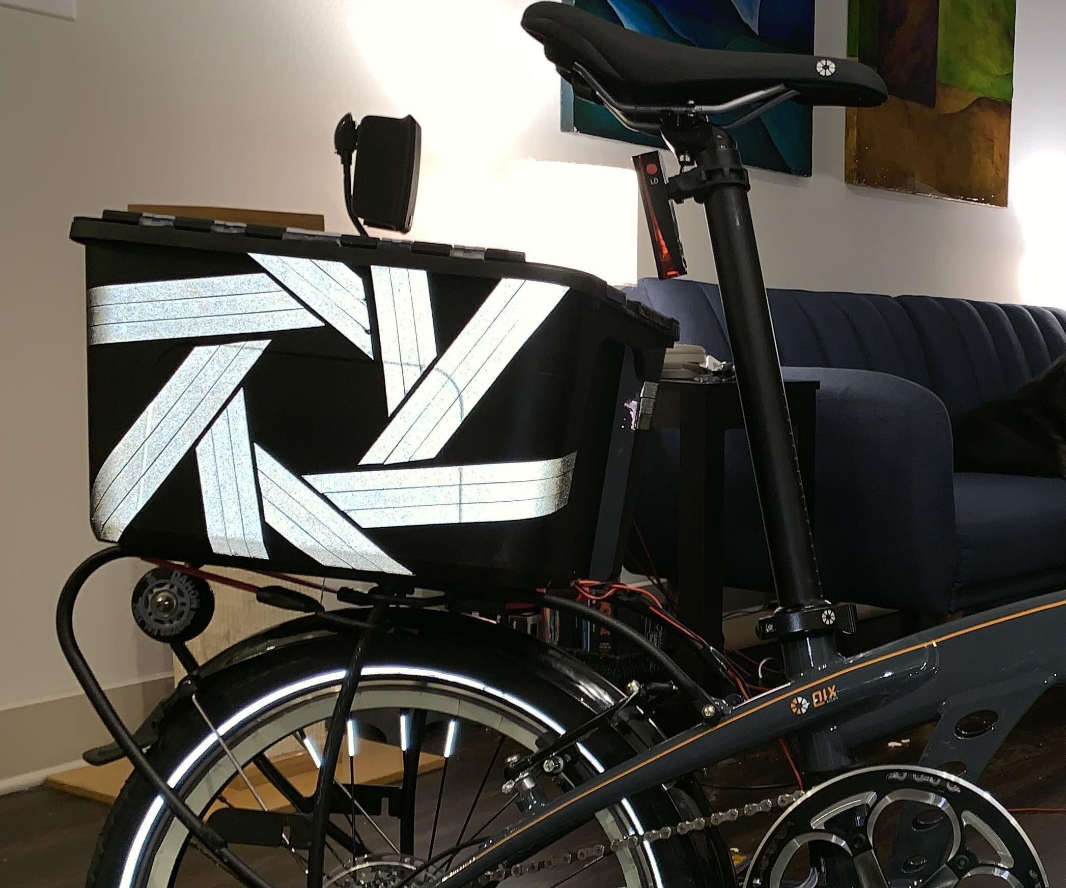 "Portal" Themed Bicycle Tote : 11 Steps (with Pictures) - Instructables