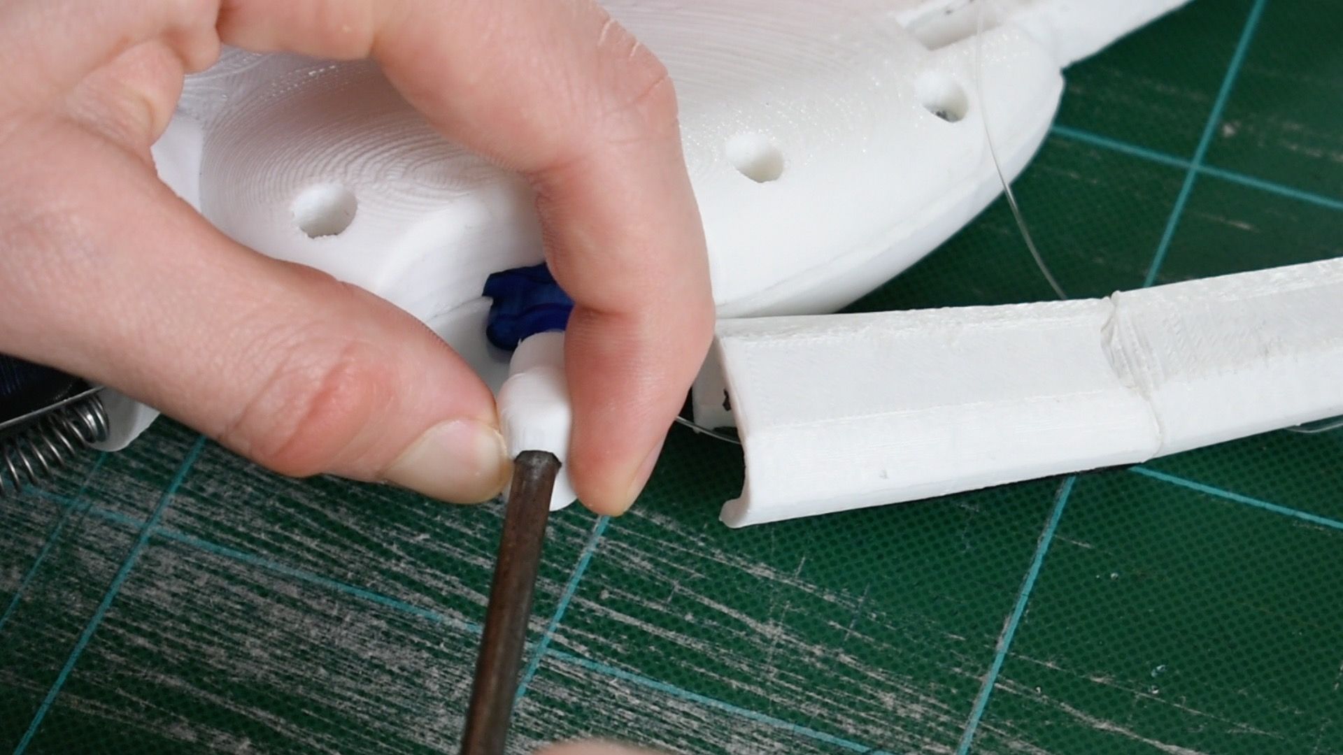 Robotic Arm 3D Printed (DIY Initial Prosthetic Prototype) : 12 Steps ...