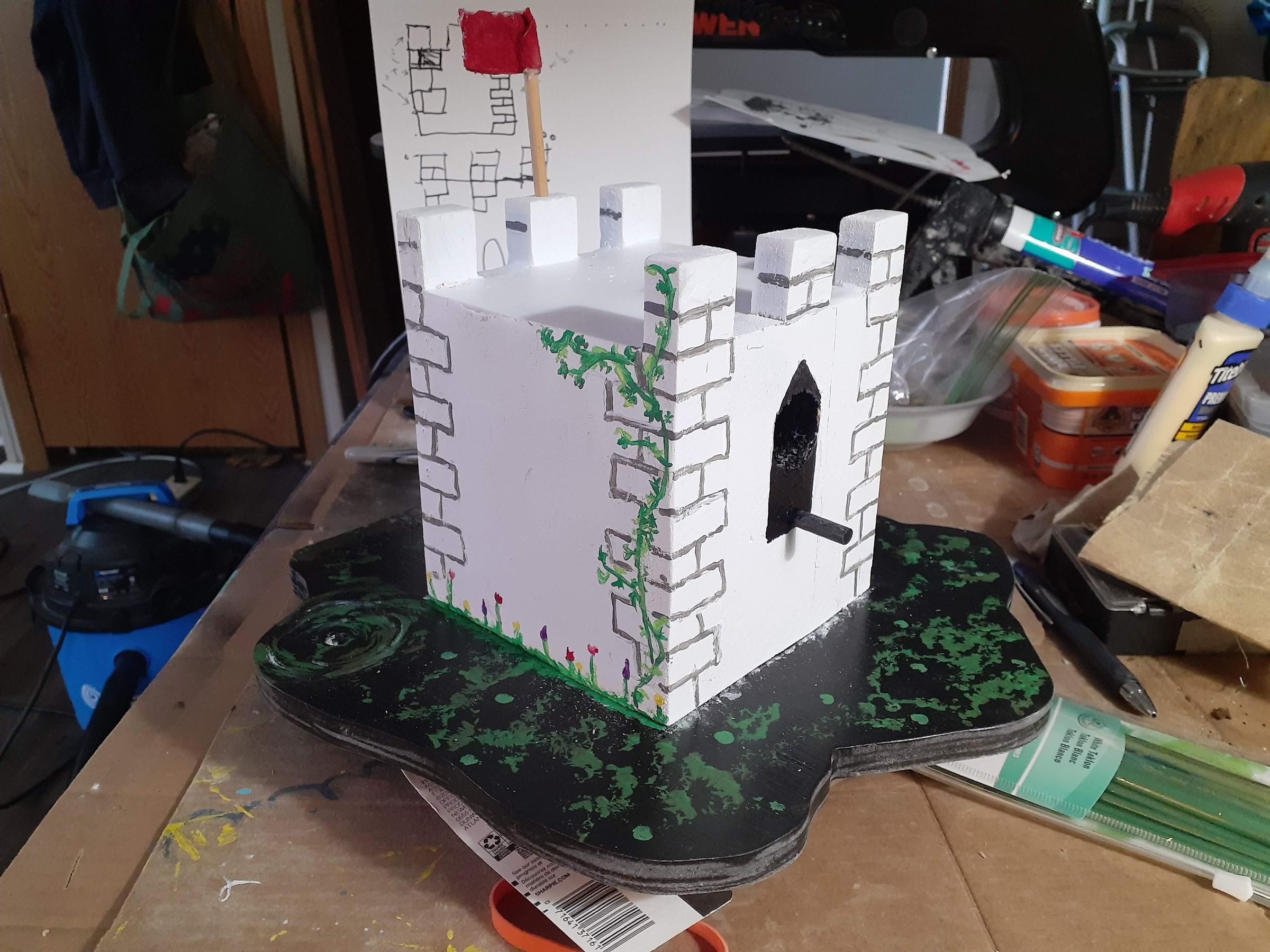 Castle Birdhouse : 6 Steps (with Pictures) - Instructables