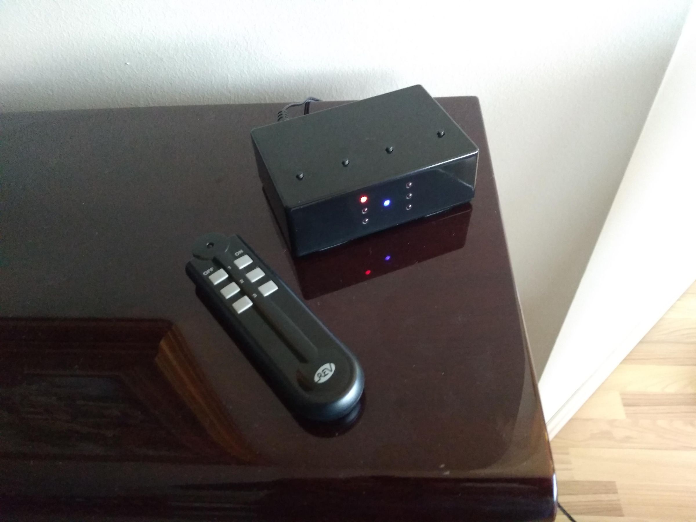 Using 433MHz Remote Controlled Switches on Arduino : 10 Steps ...