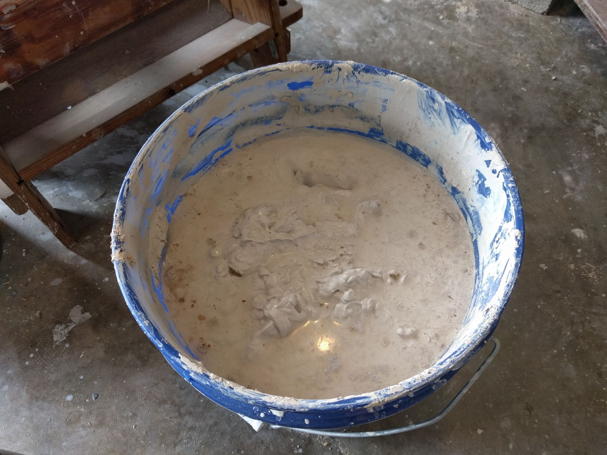 Reclaiming Clay the Easy Way : 4 Steps (with Pictures) - Instructables