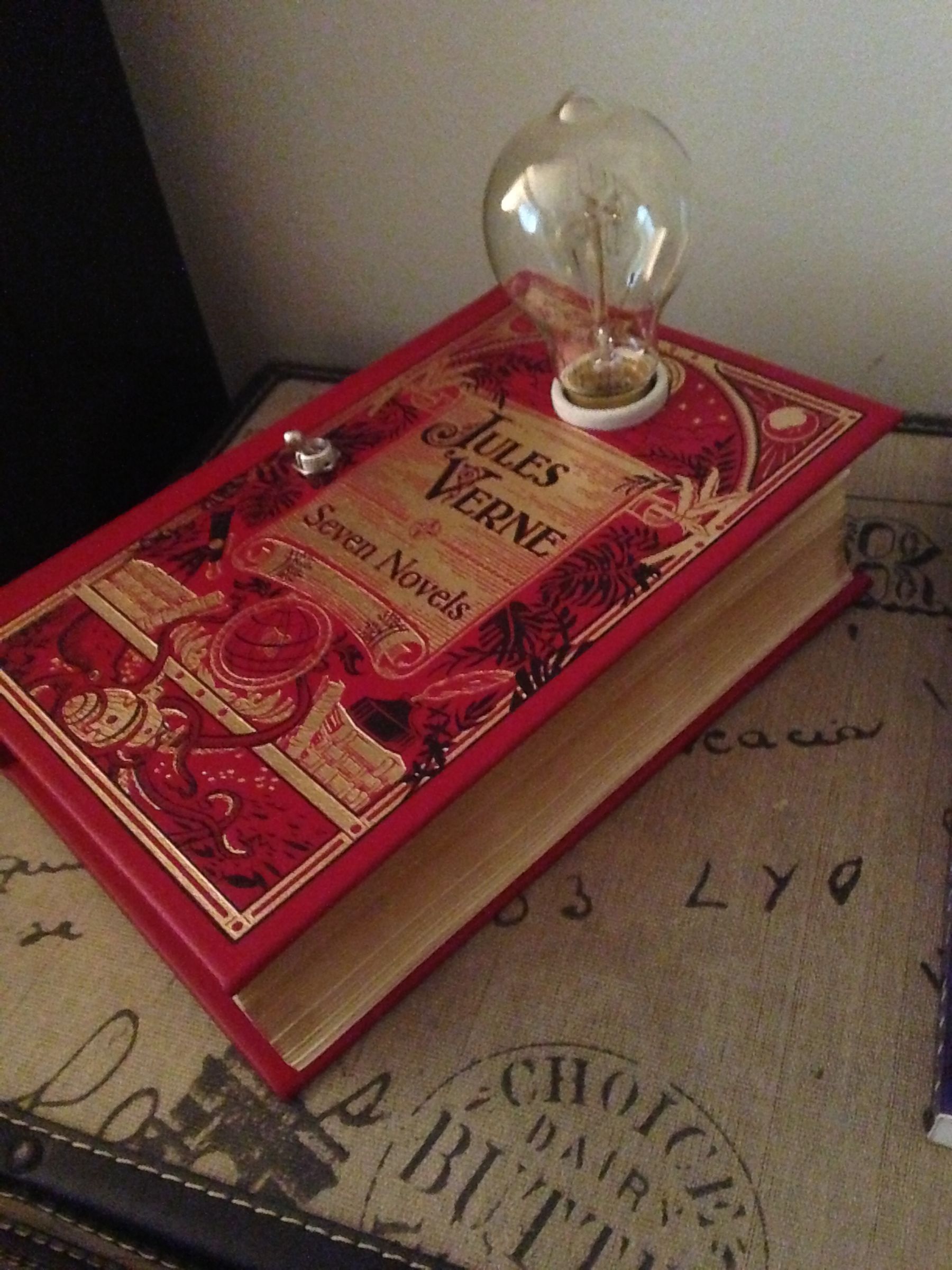 Book Light : 10 Steps (with Pictures) - Instructables