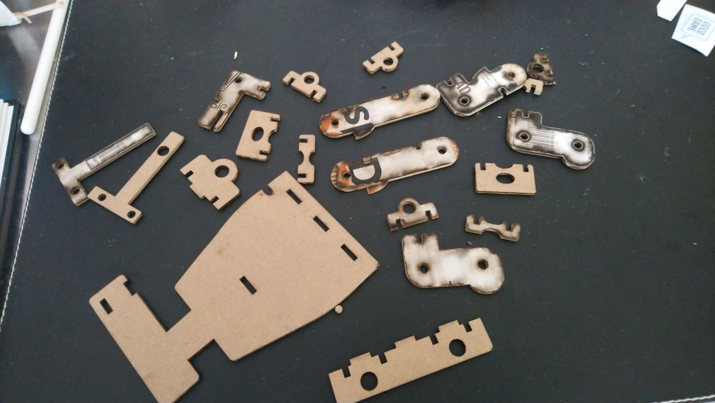 Hoe Ontwerp Je Een Mechanische Hand : 6 Steps - Instructables