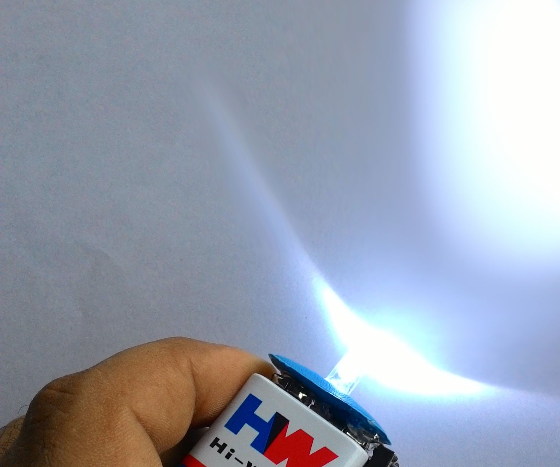 LED FLASHLIGHT : 3 Steps (with Pictures) - Instructables