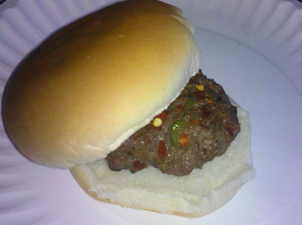 How to Make the Ragin' Llama Burger : 6 Steps - Instructables