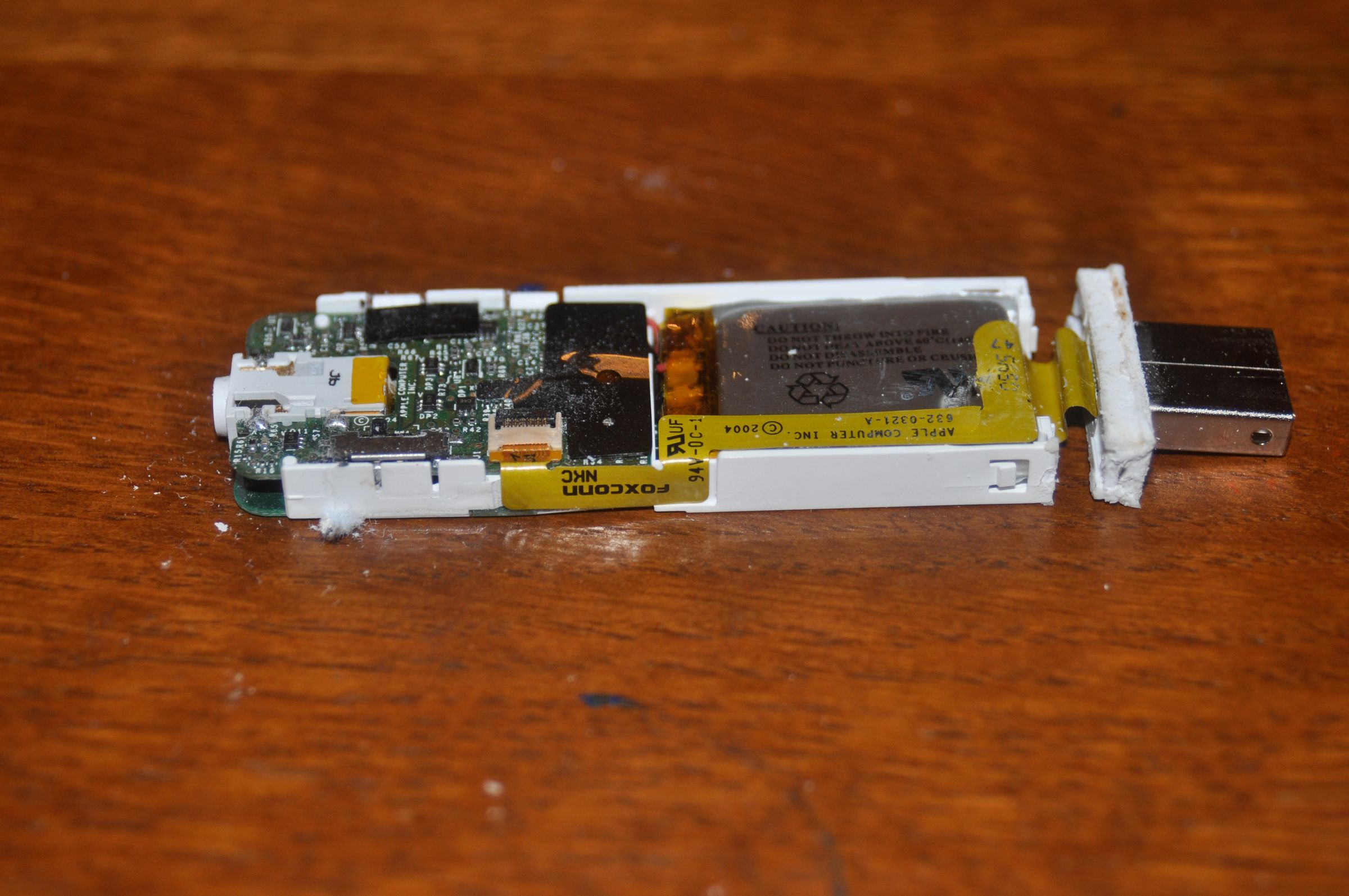 USB Flash Drive in IPod Shuffle : 5 Steps - Instructables