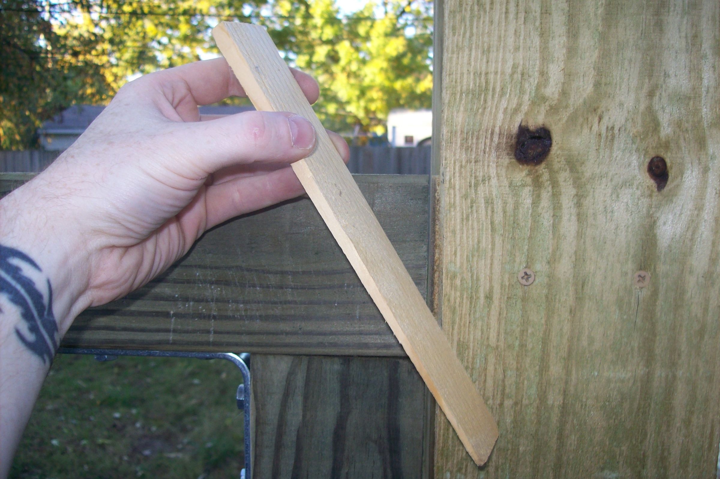 Building a Fence Gate : 6 Steps (with Pictures) - Instructables