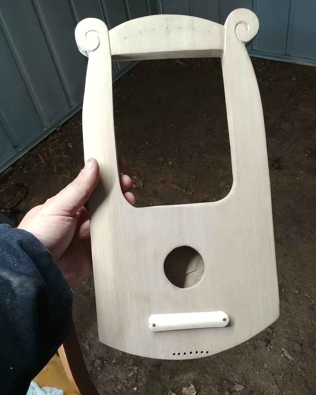 Fantasy Lyre Harp : 4 Steps (with Pictures) - Instructables
