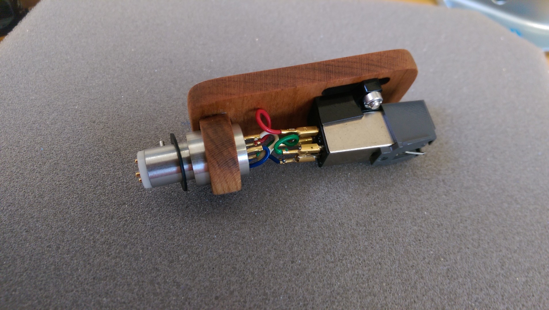 Lasercut Wooden Headshell : 9 Steps (with Pictures) - Instructables