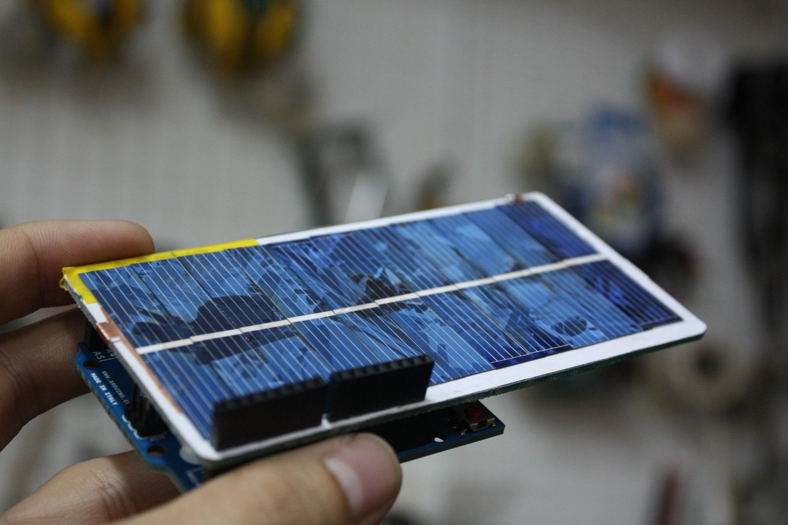 Arduino Solar Shield - a DIY Solar Source for Your Projects Without ...