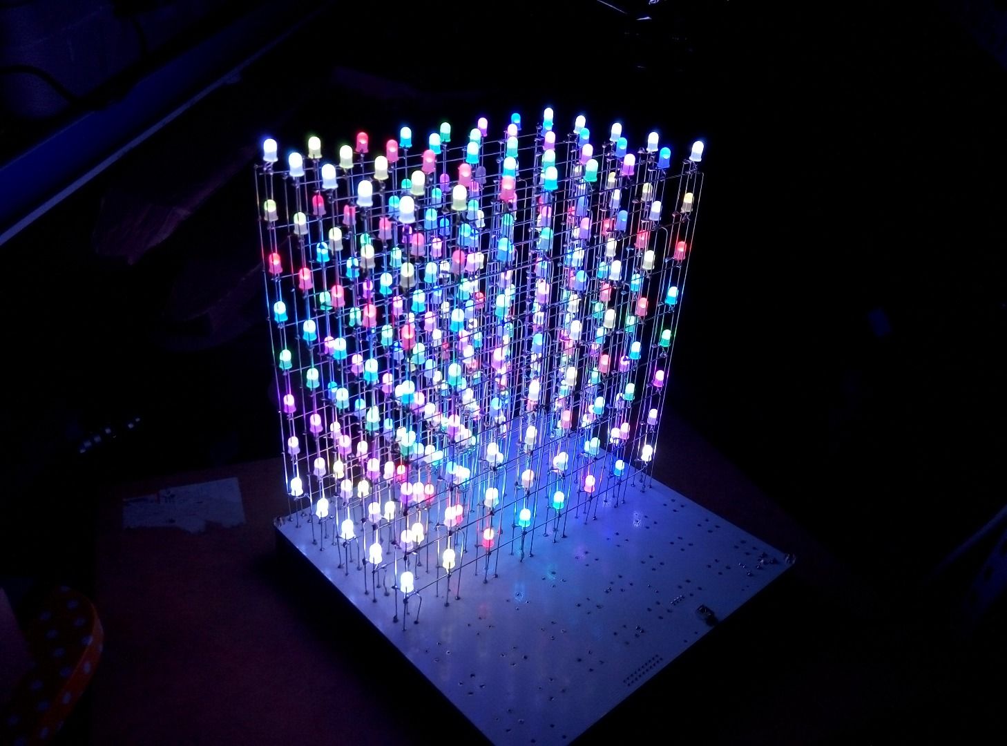 RGB LED CUBE 8x8x8 With Animation Creator : 13 Steps - Instructables