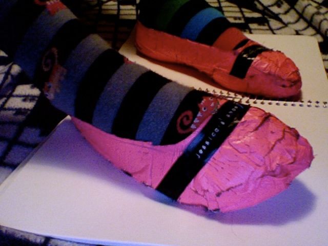 Duct Tape Shoes Fit to Your Feet : 6 Steps - Instructables