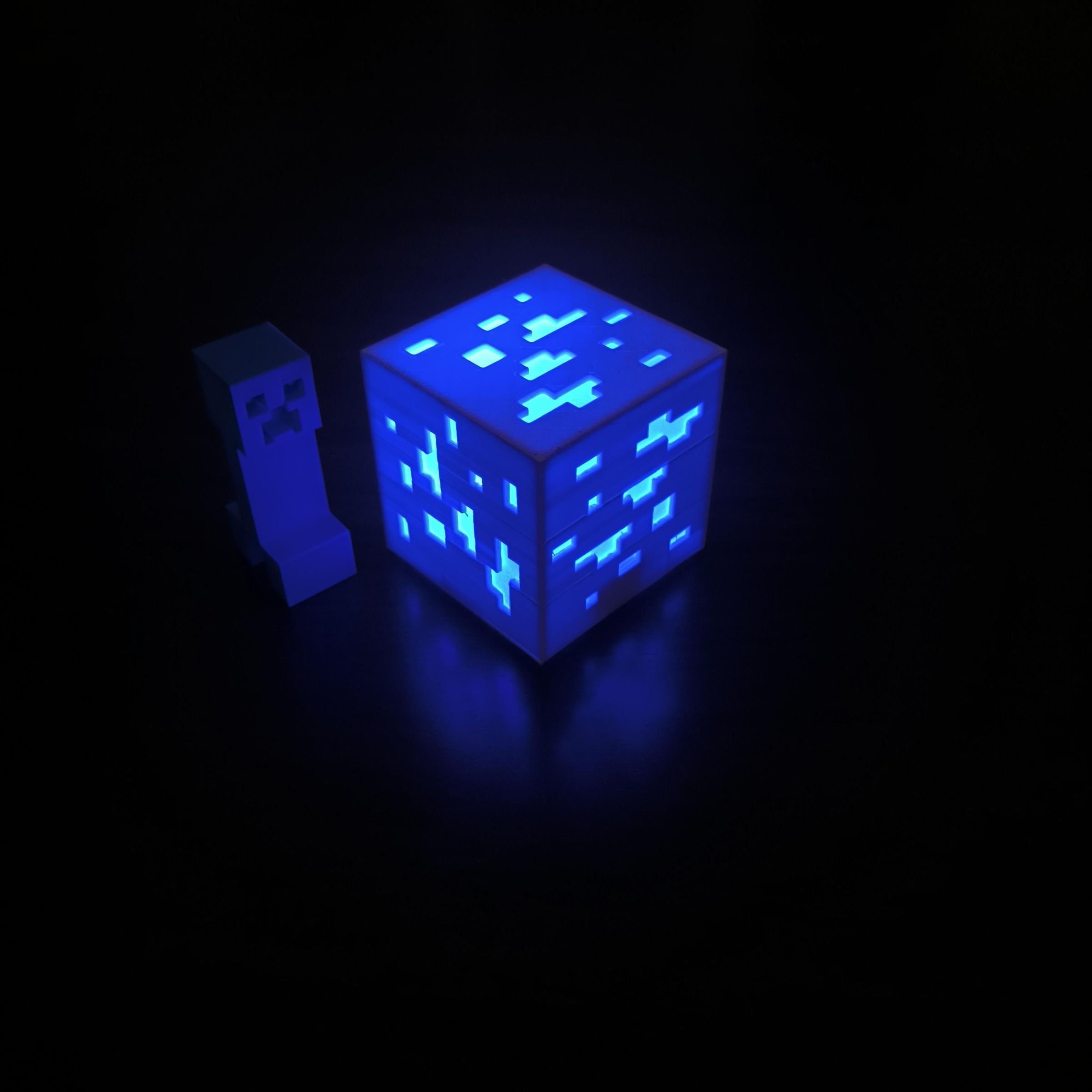 Minecraft Diamond Ore Lamp : 3 Steps (with Pictures) - Instructables