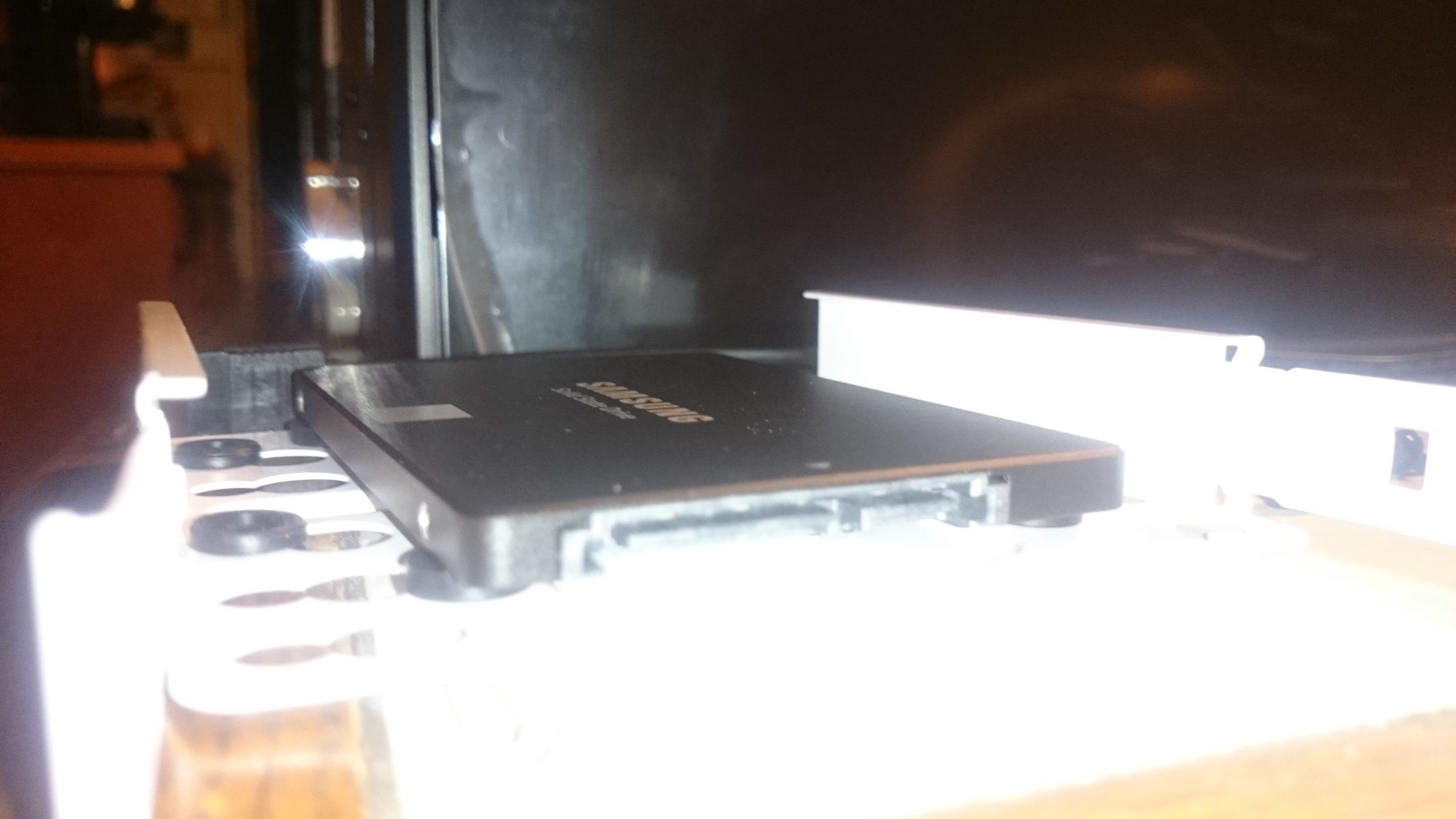 How to Put Together a Computer Using Purchased Parts : 10 Steps (with ...