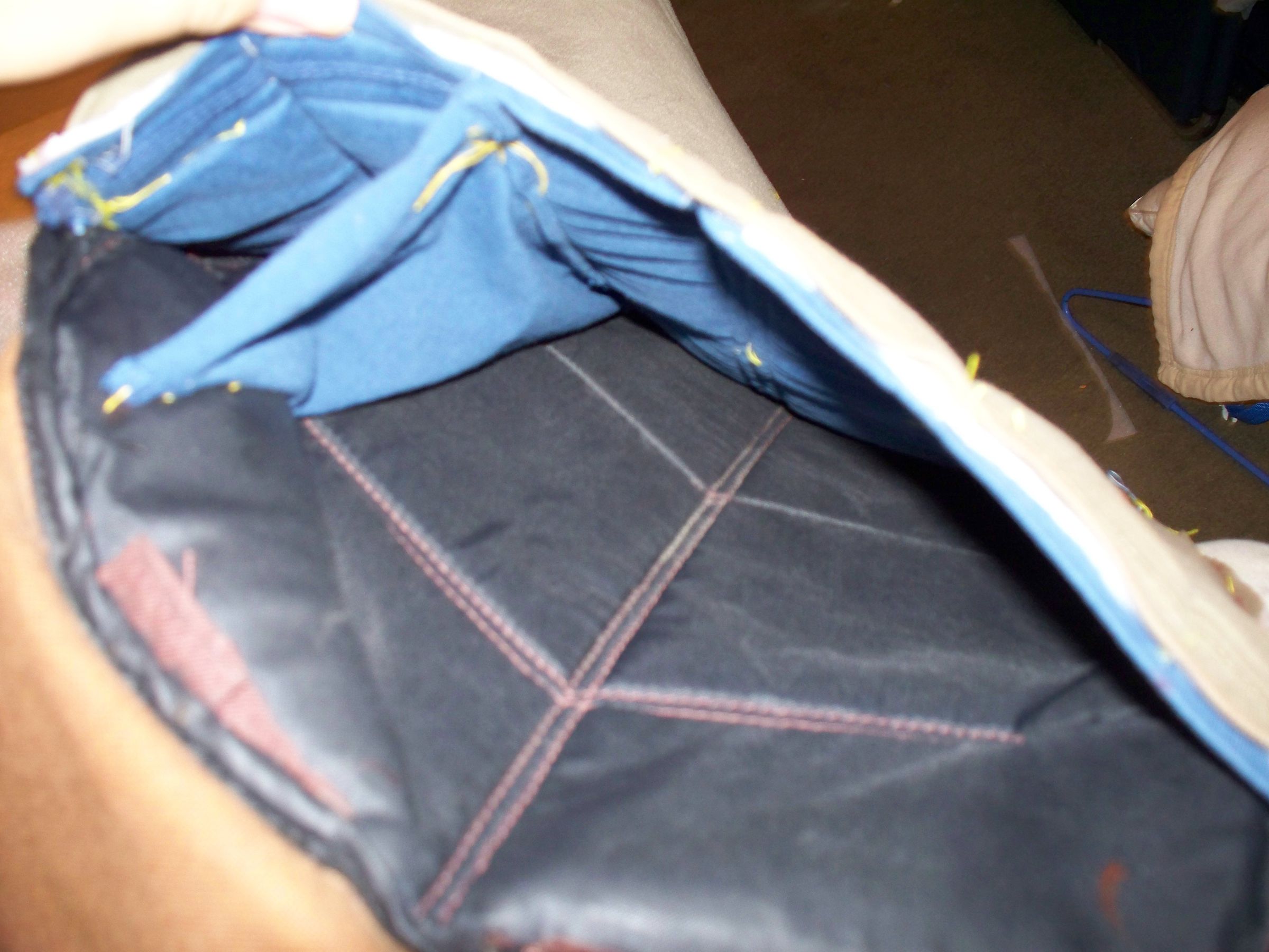 Upgrade Your Old Backback Into a Laptop Backpack : 4 Steps - Instructables