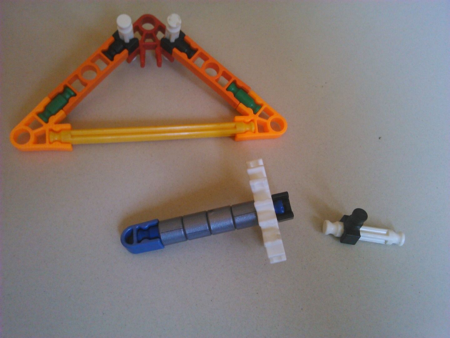 The Guide to K'nex : 9 Steps - Instructables