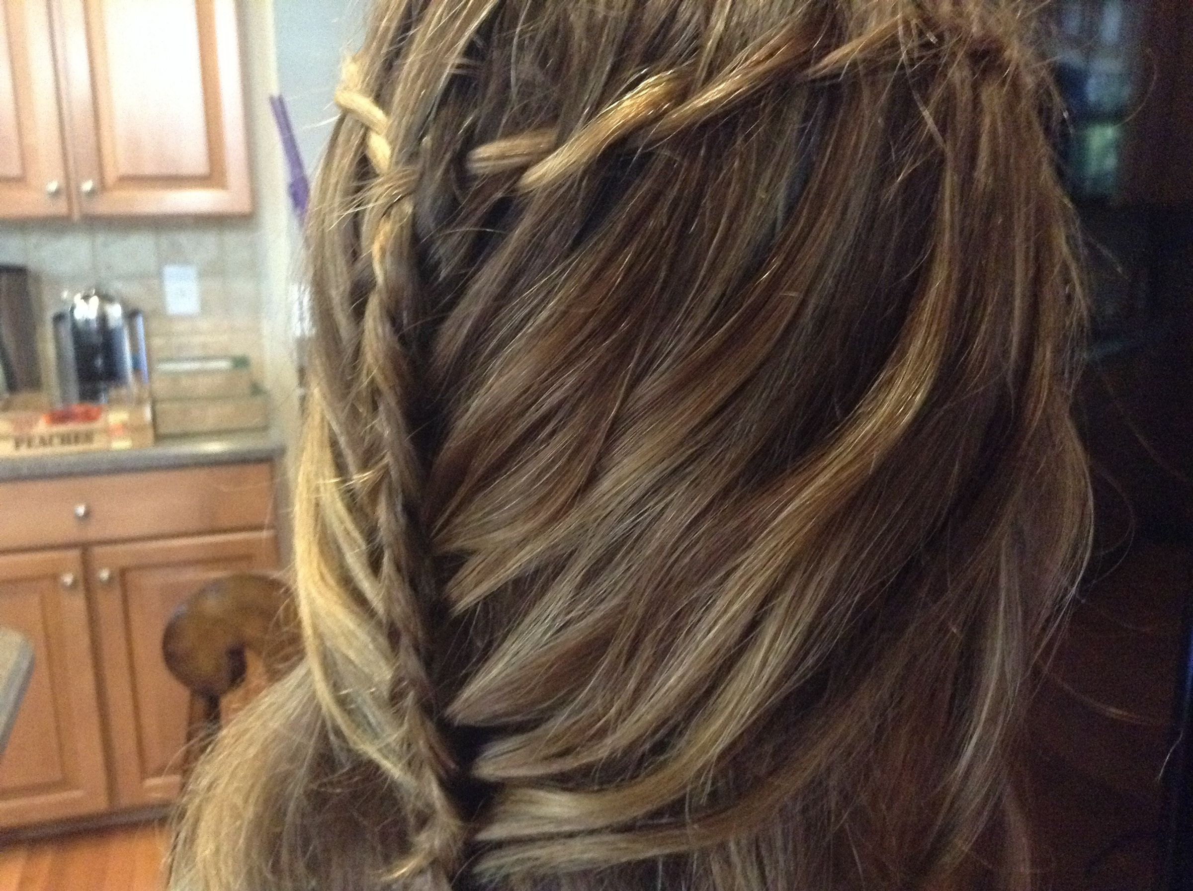 Mermaid Waterfall Braid : 5 Steps - Instructables