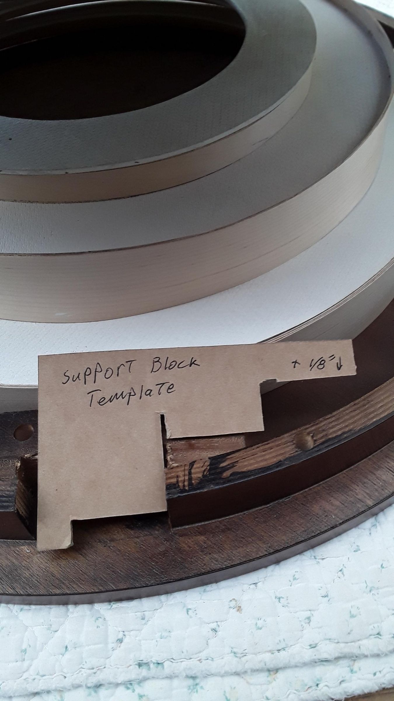 Compass Display Table With Indirect Lighting : 6 Steps (with Pictures ...