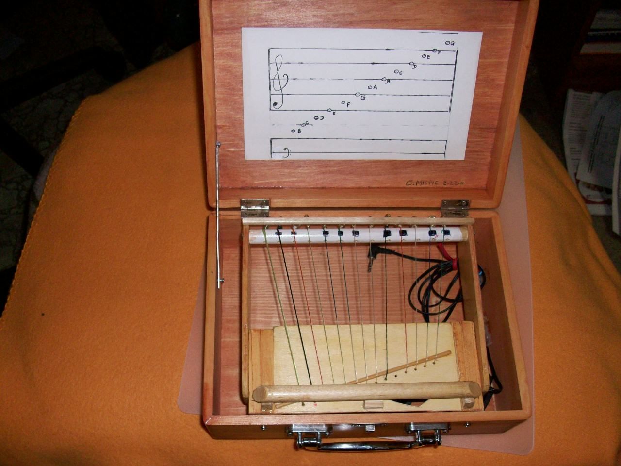 Portable Mini-lyre - Instructables