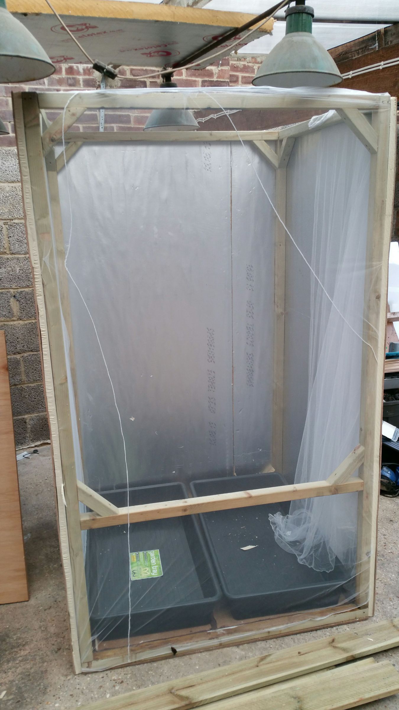 Fly Cage Black Soldier Fly Breeding UK. : 9 Steps (with Pictures ...