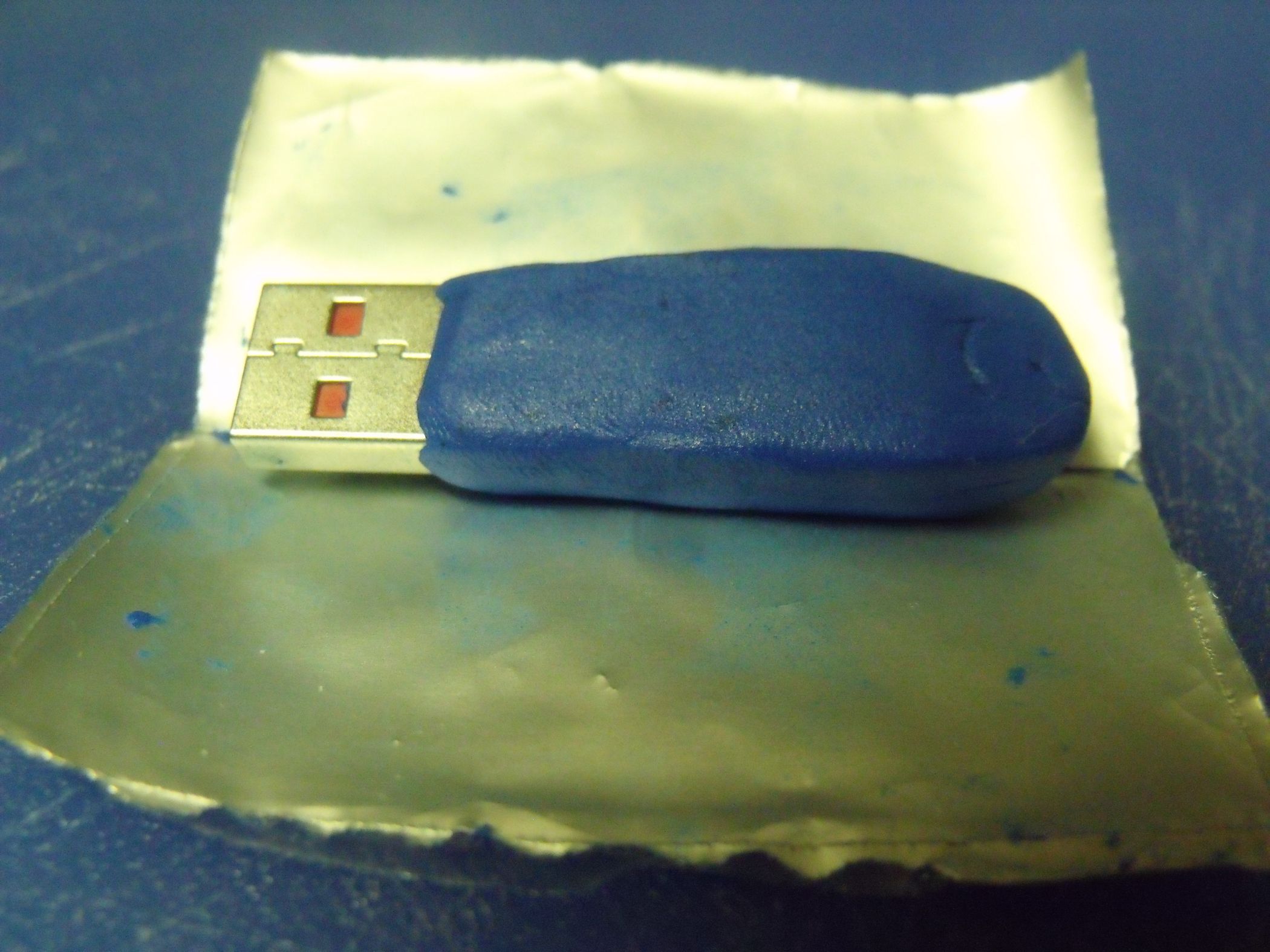 My First Sugru Hack: USB Flash Drive : 5 Steps - Instructables