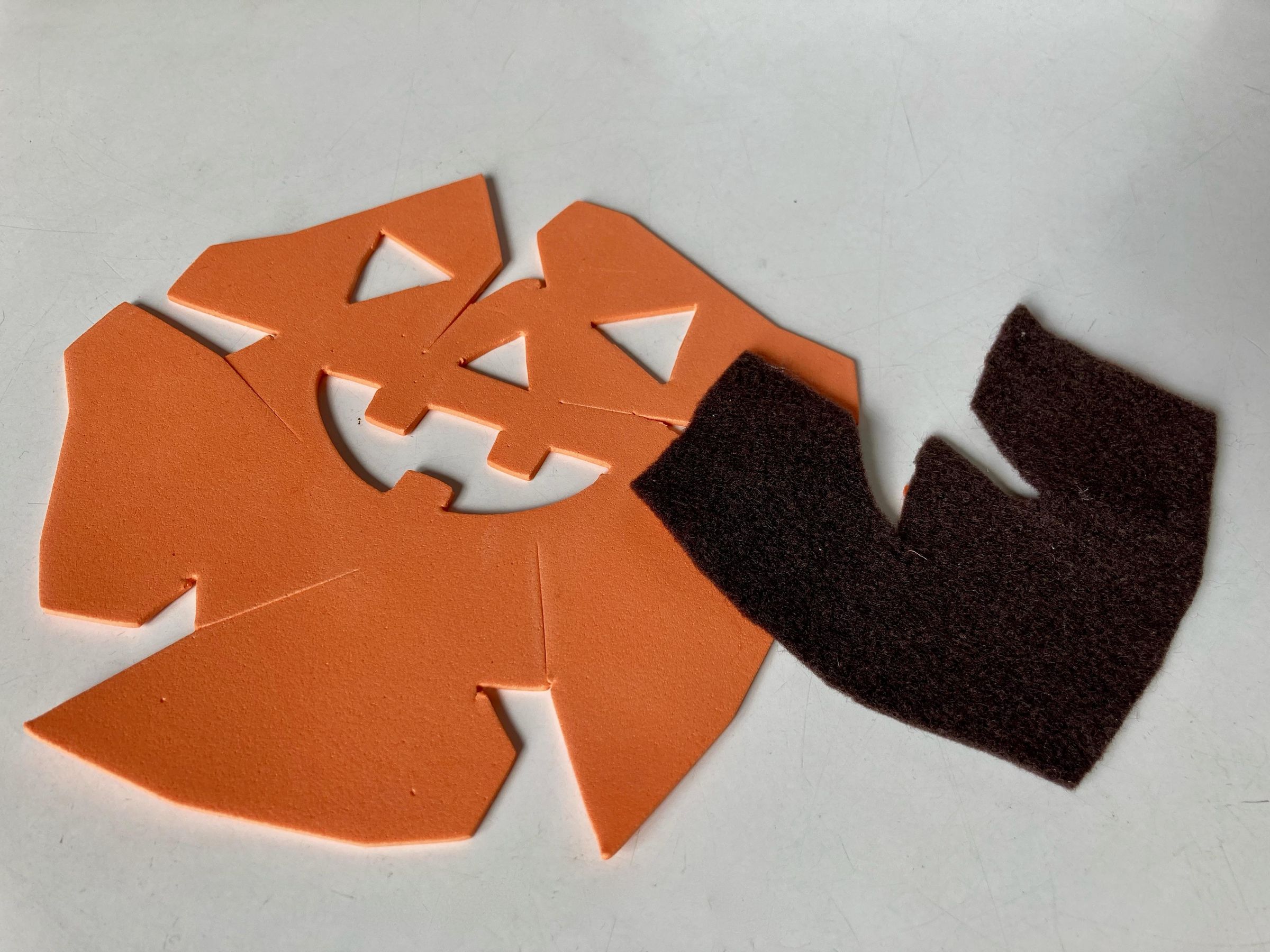 Jack O'Lantern Face Mask (with Pictures) - Instructables