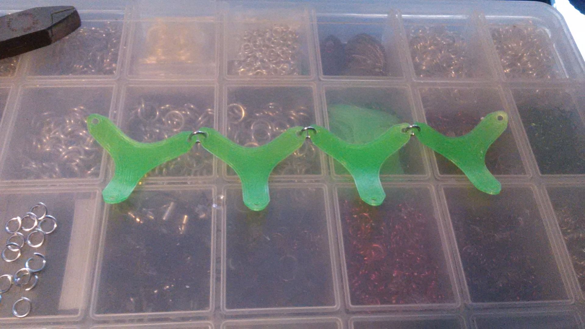 Chinese Scalemaille : 3 Steps - Instructables