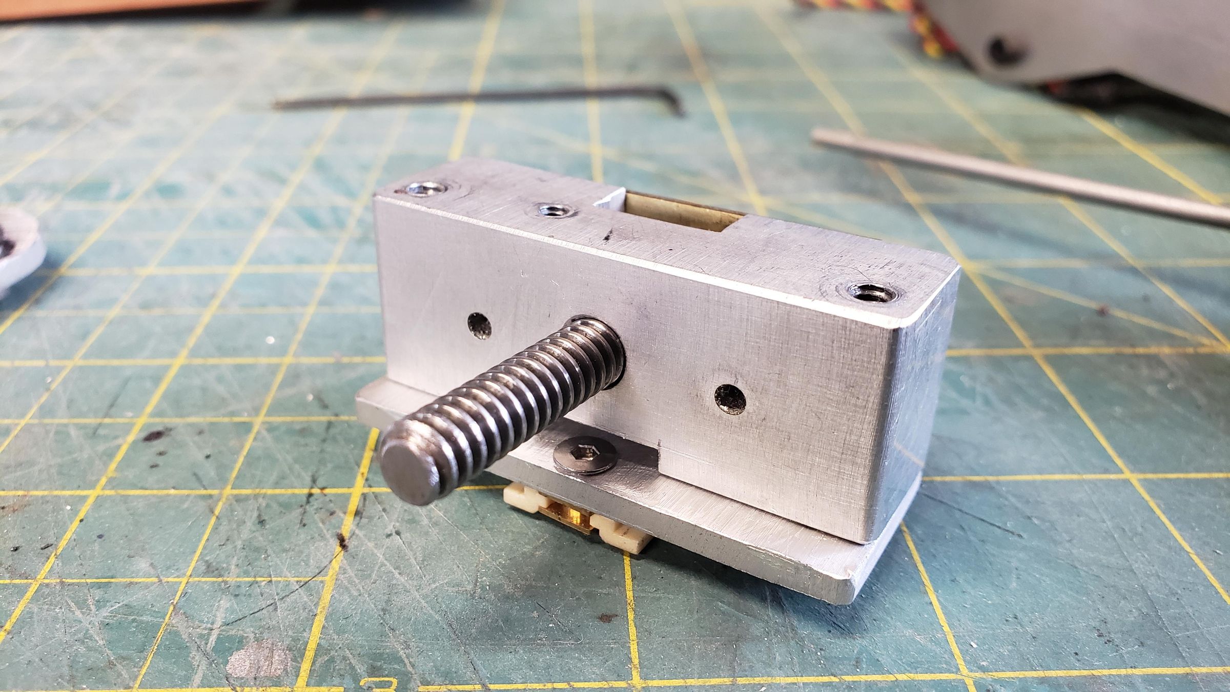 Animatronic Cosplay Wing Mechanics : 8 Steps (with Pictures ...