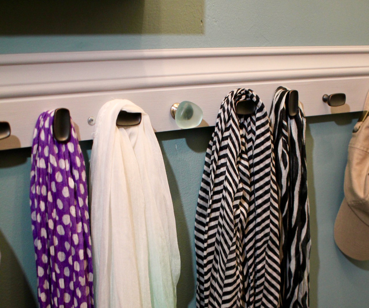 DIY Scarf and Hat Organizer : 7 Steps (with Pictures) - Instructables