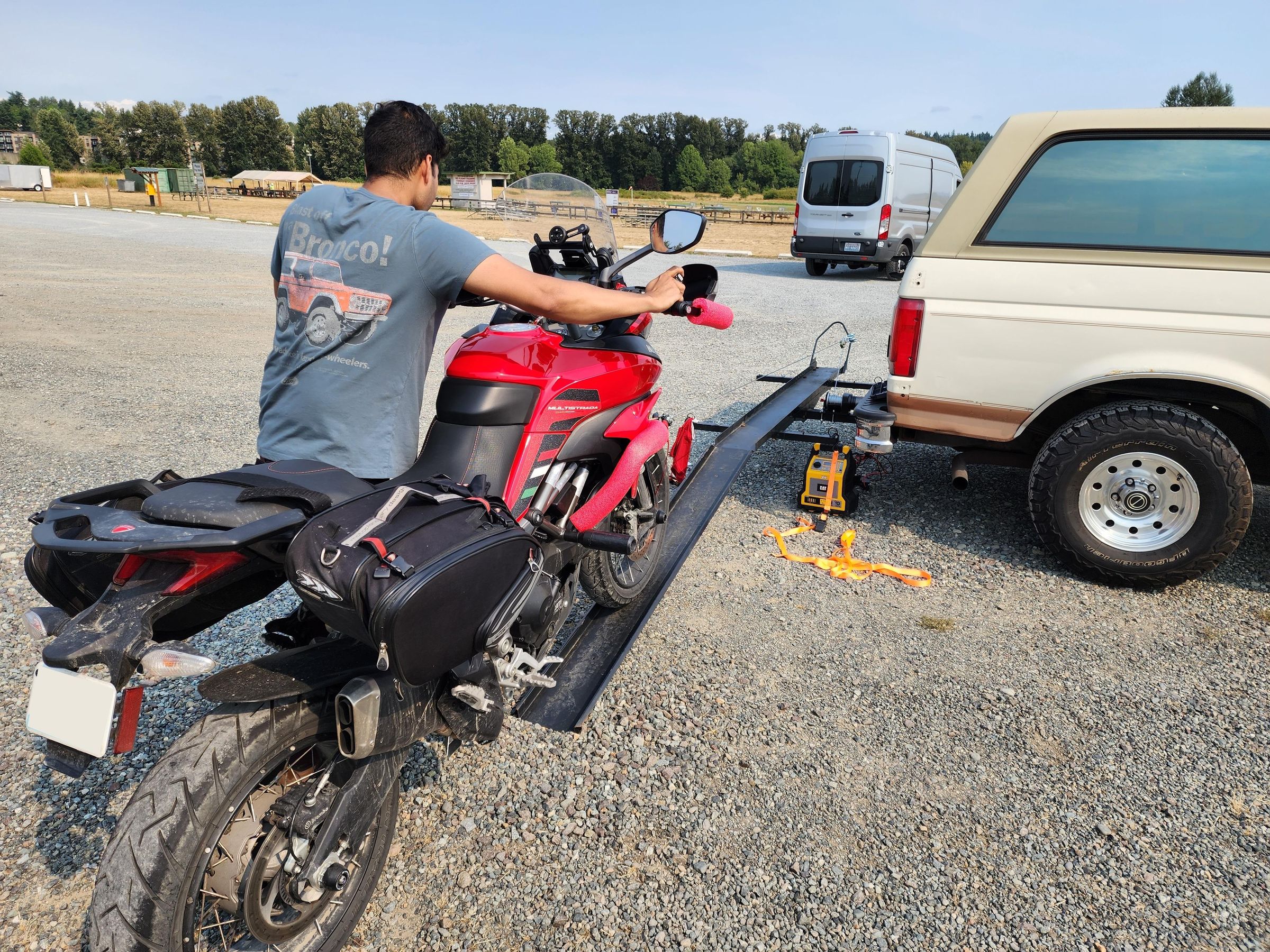 DIY Winch Assisted Motorcycle Hitch Carrier (No-Weld) : 6 Steps (with ...