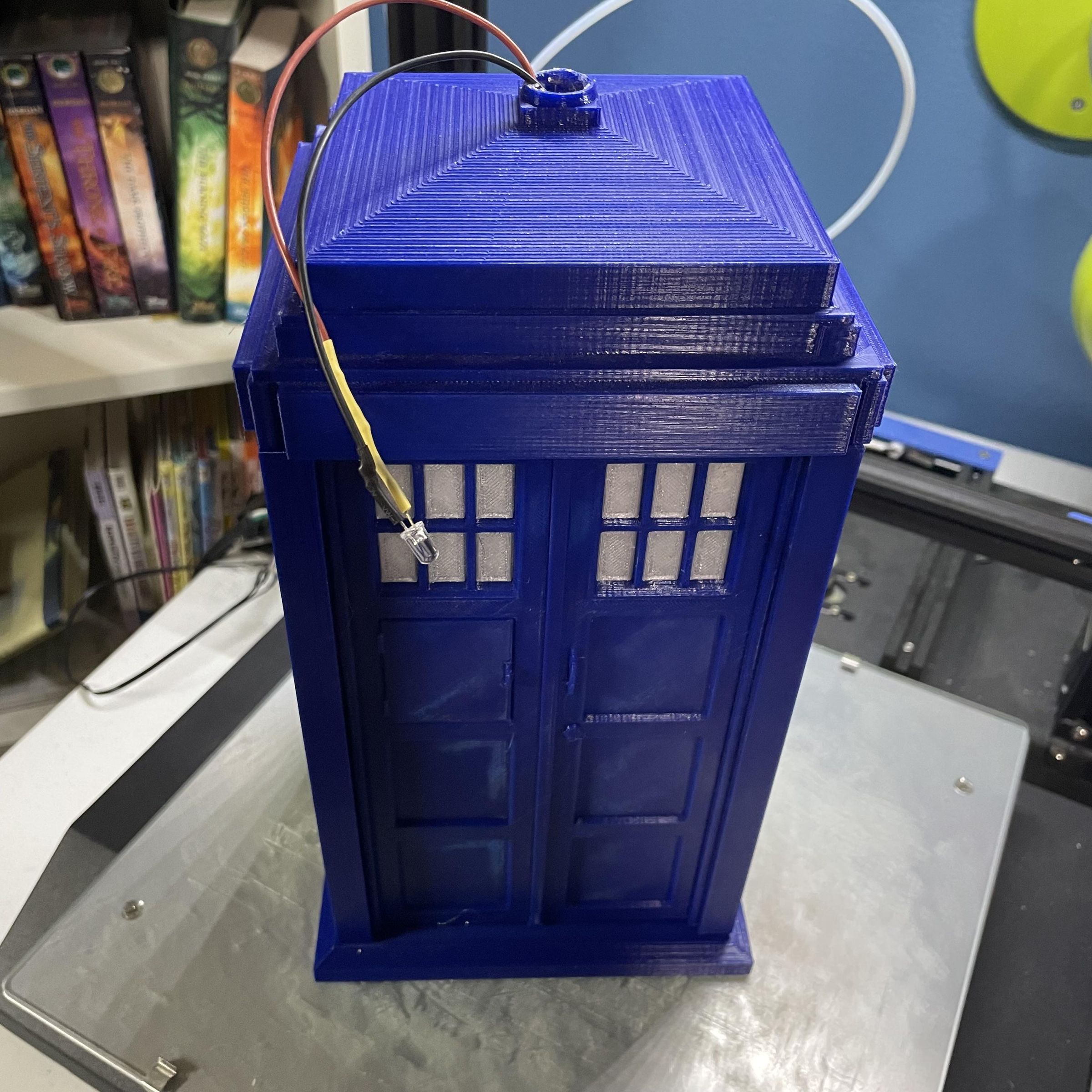 3D Printed Tardis With Sound and Fading Lights : 16 Steps (with Pictures) - Instructables