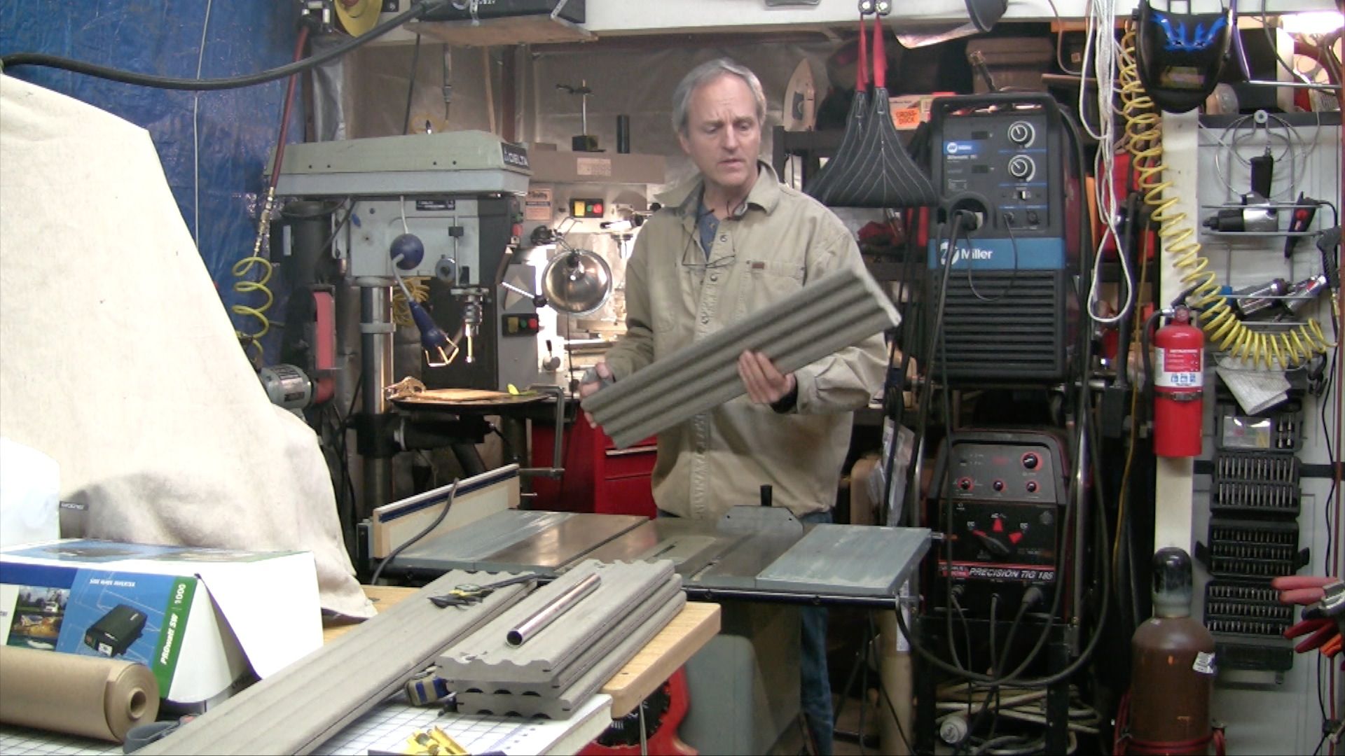 Build a Hanging Shelf System : 7 Steps (with Pictures) - Instructables