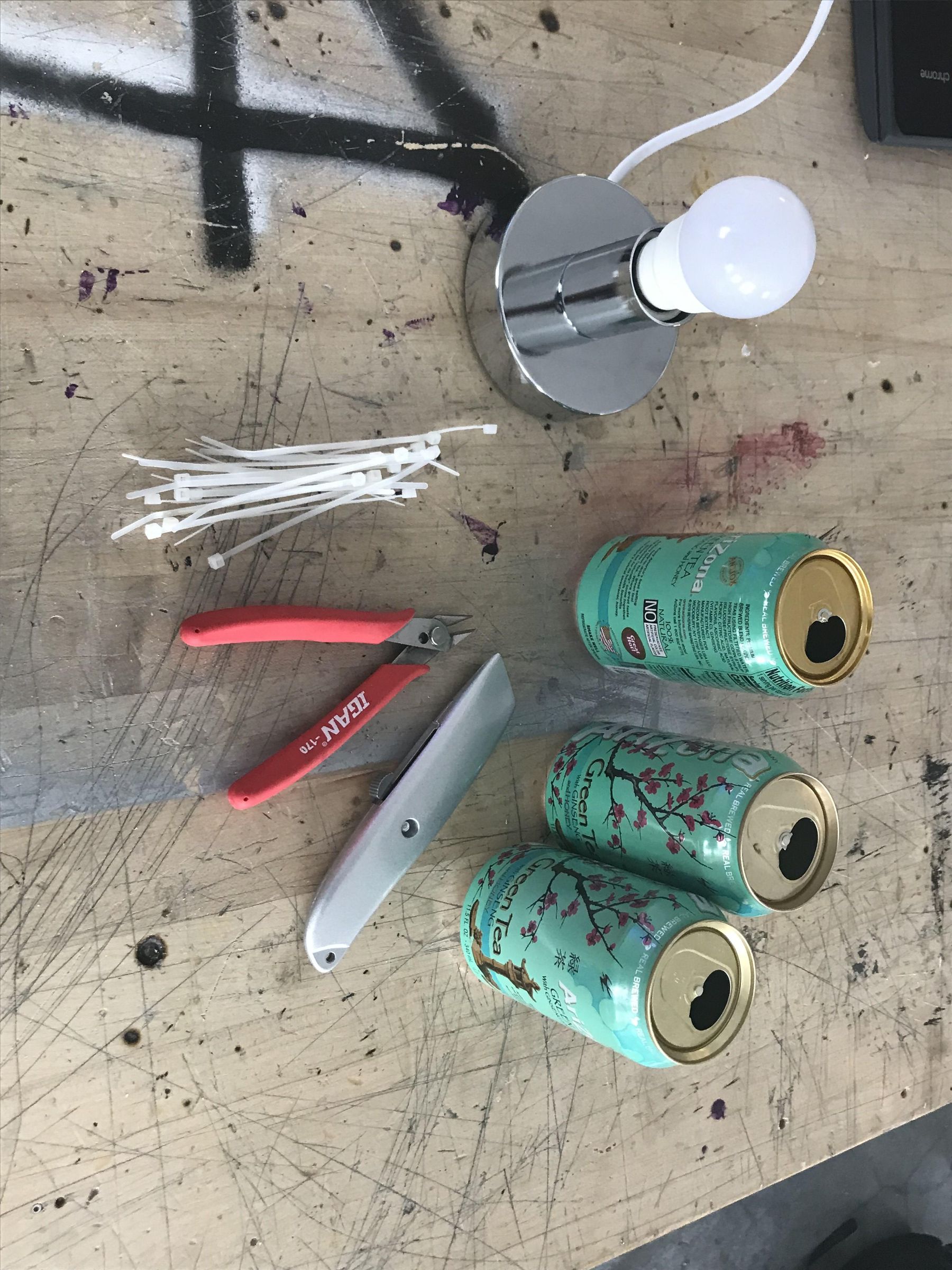 Recycled Can Light : 5 Steps - Instructables