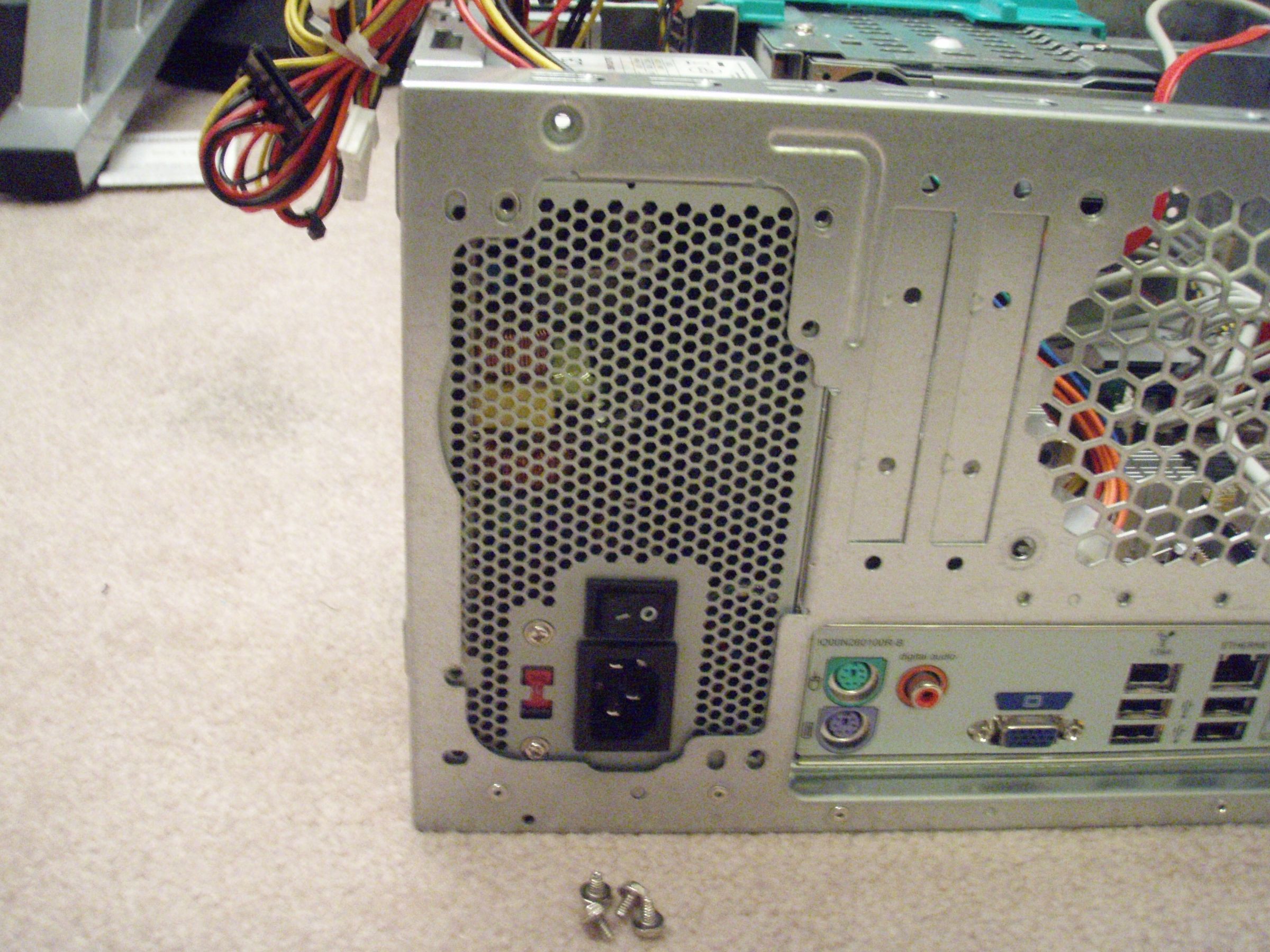 How to Disassemble a Computer : 16 Steps (with Pictures) - Instructables