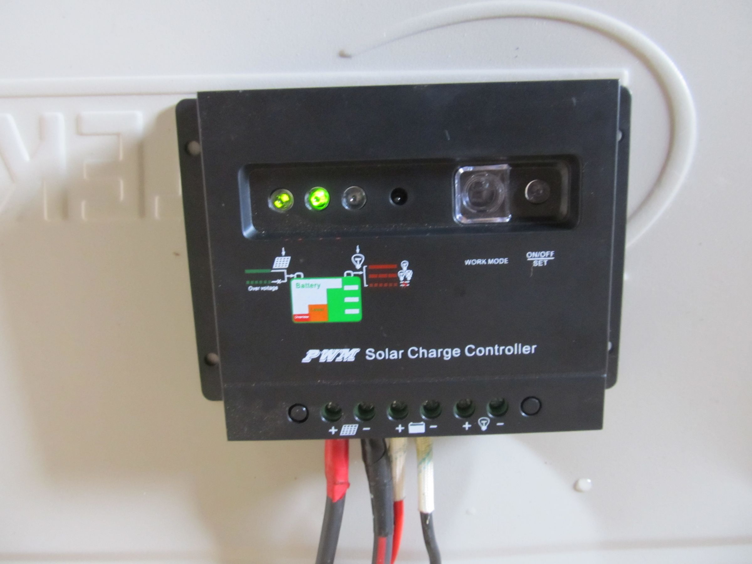 DIY OFF GRID SOLAR SYSTEM : 12 Steps (with Pictures) - Instructables