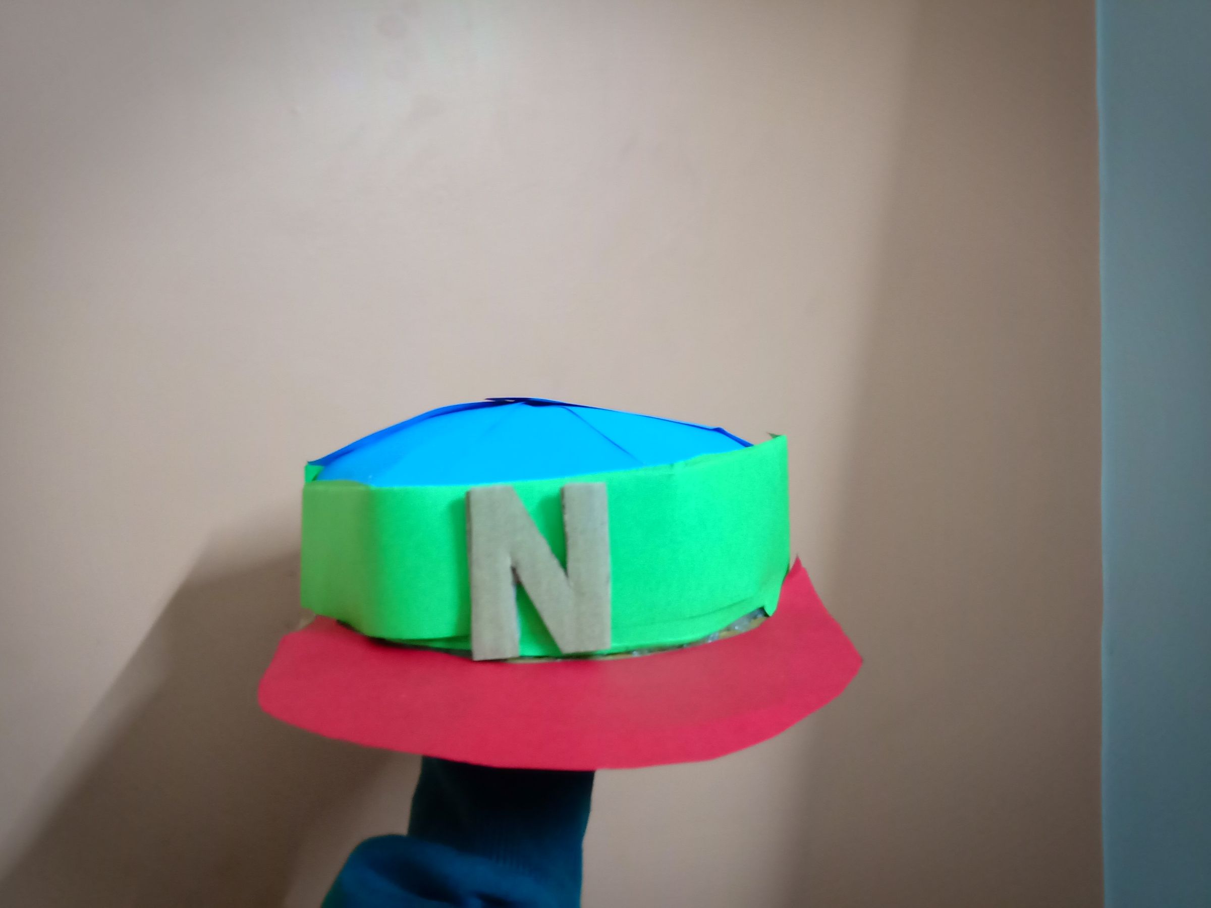 Cardboard Cap : 7 Steps (with Pictures) - Instructables