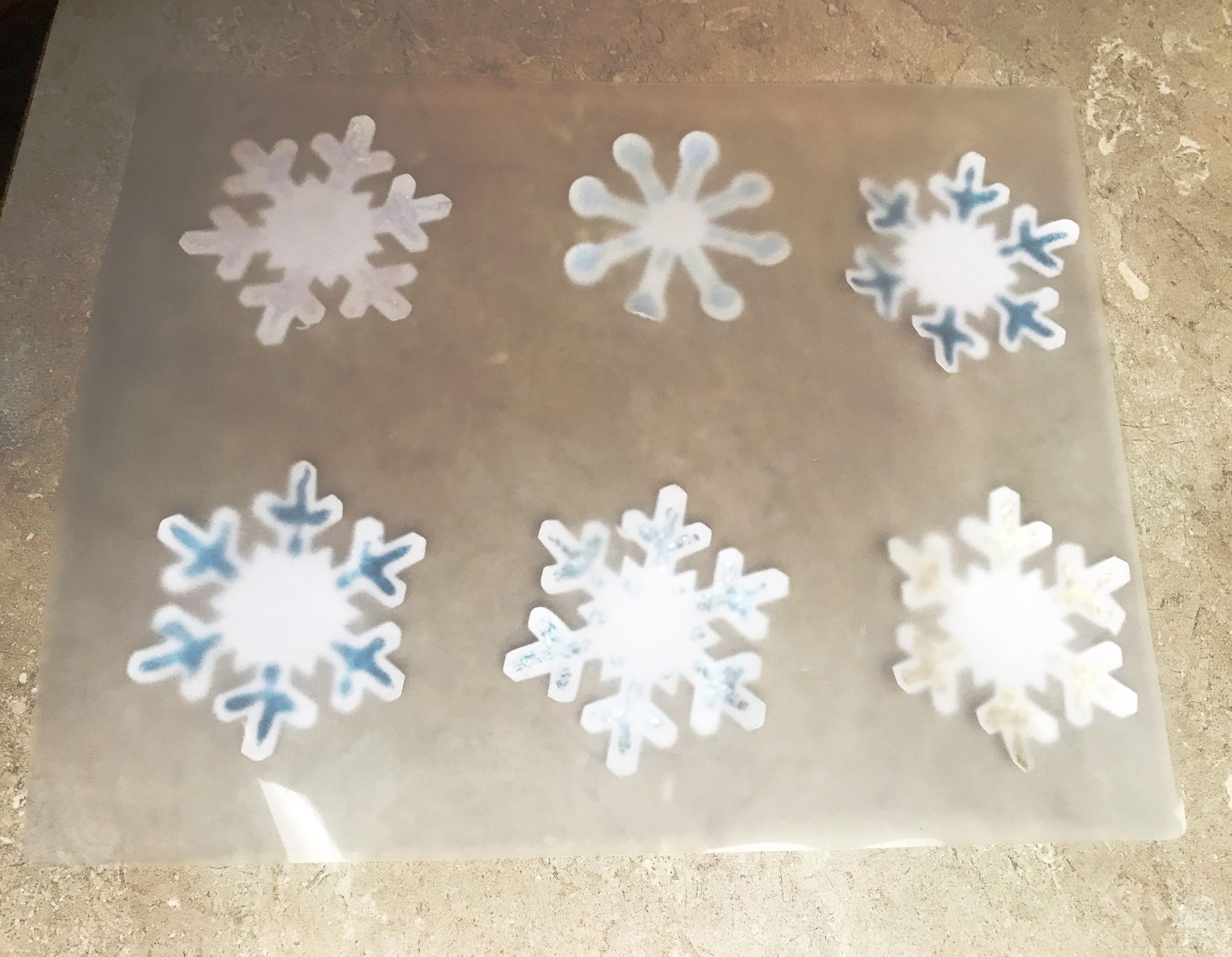 Snowflake Magnets for Your Front Door : 8 Steps (with Pictures ...