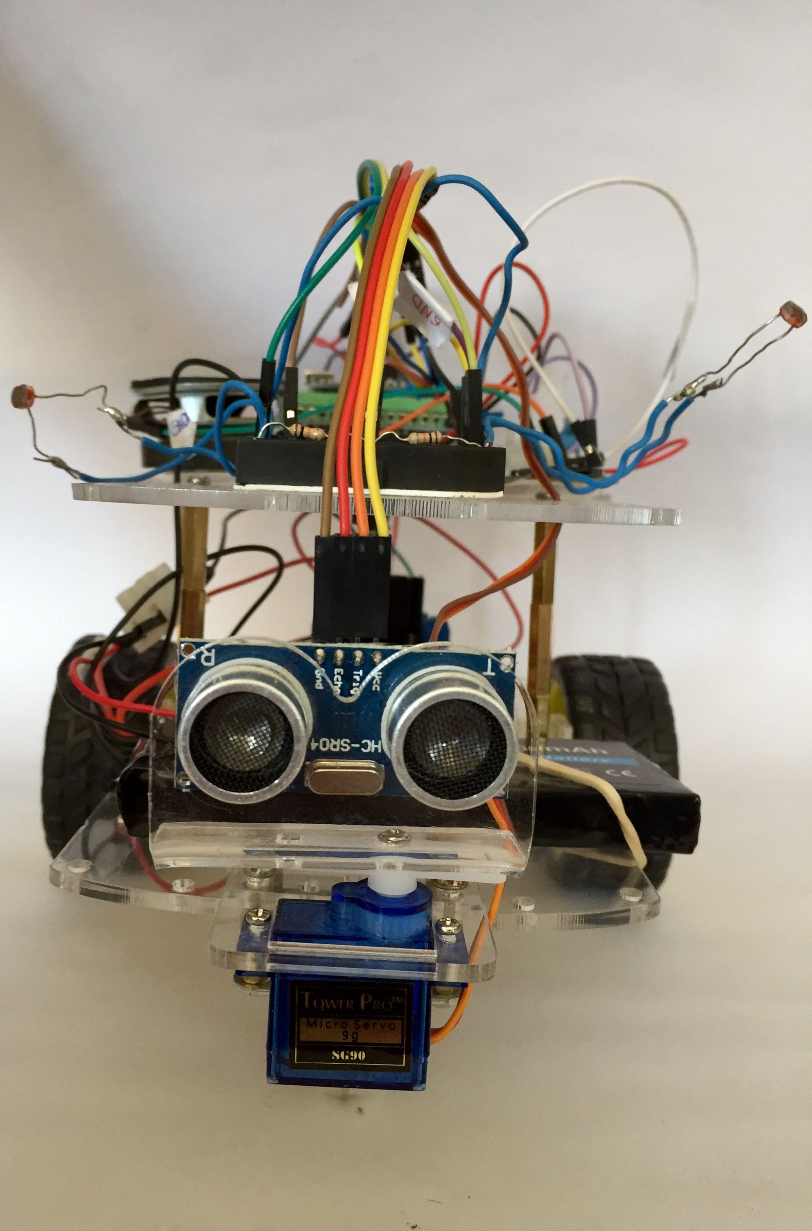 Light Follower, Also Avoids Obstacles...and Even Talks!!! : 3 Steps ...