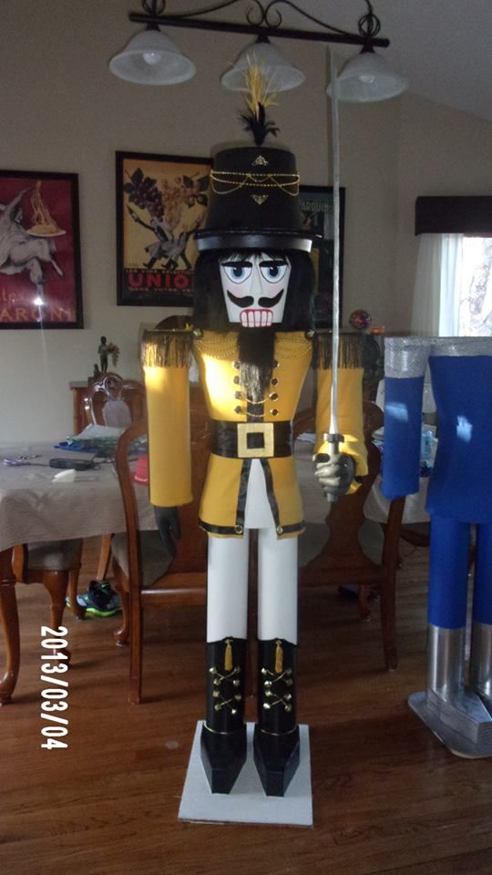 Build a 7 Foot Nutcracker From Flower Pots : 13 Steps (with Pictures ...