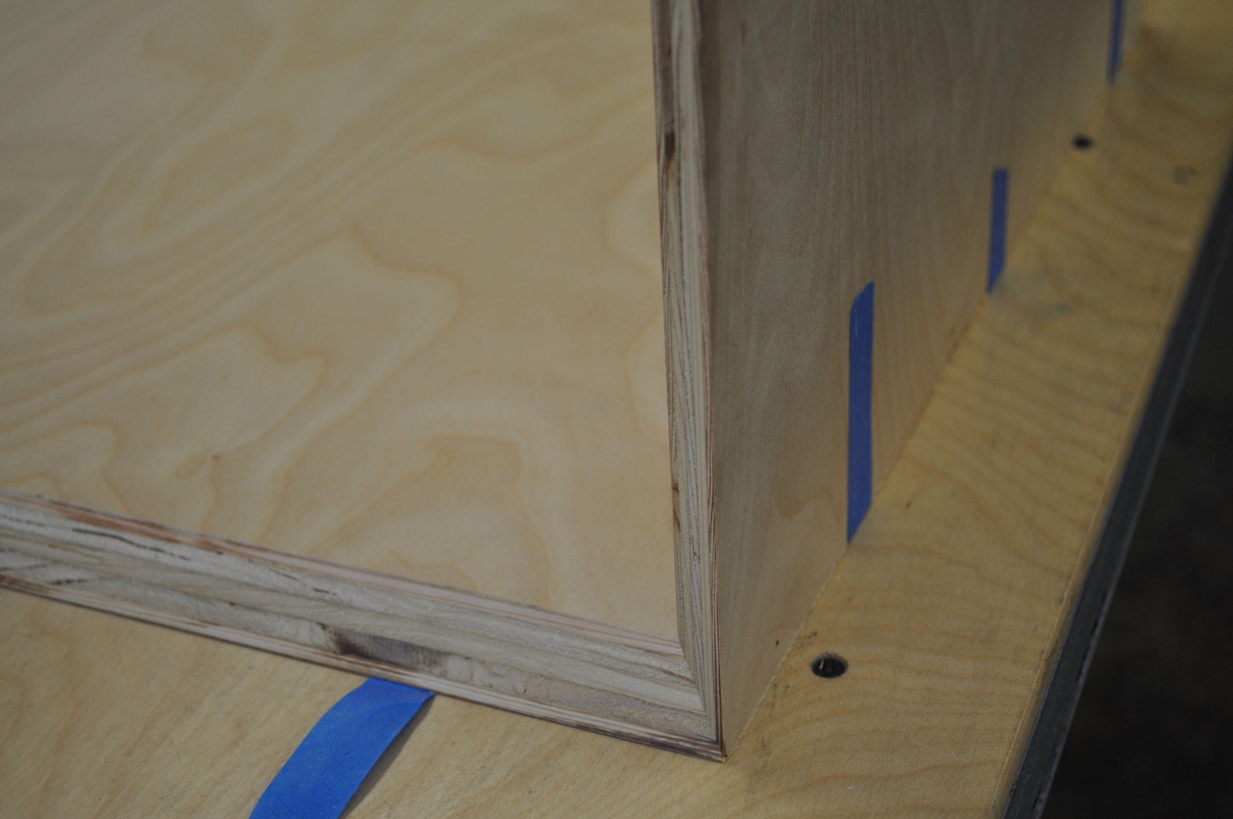 Cutting Precision Miters in Ten Minutes or Less : 4 Steps (with ...