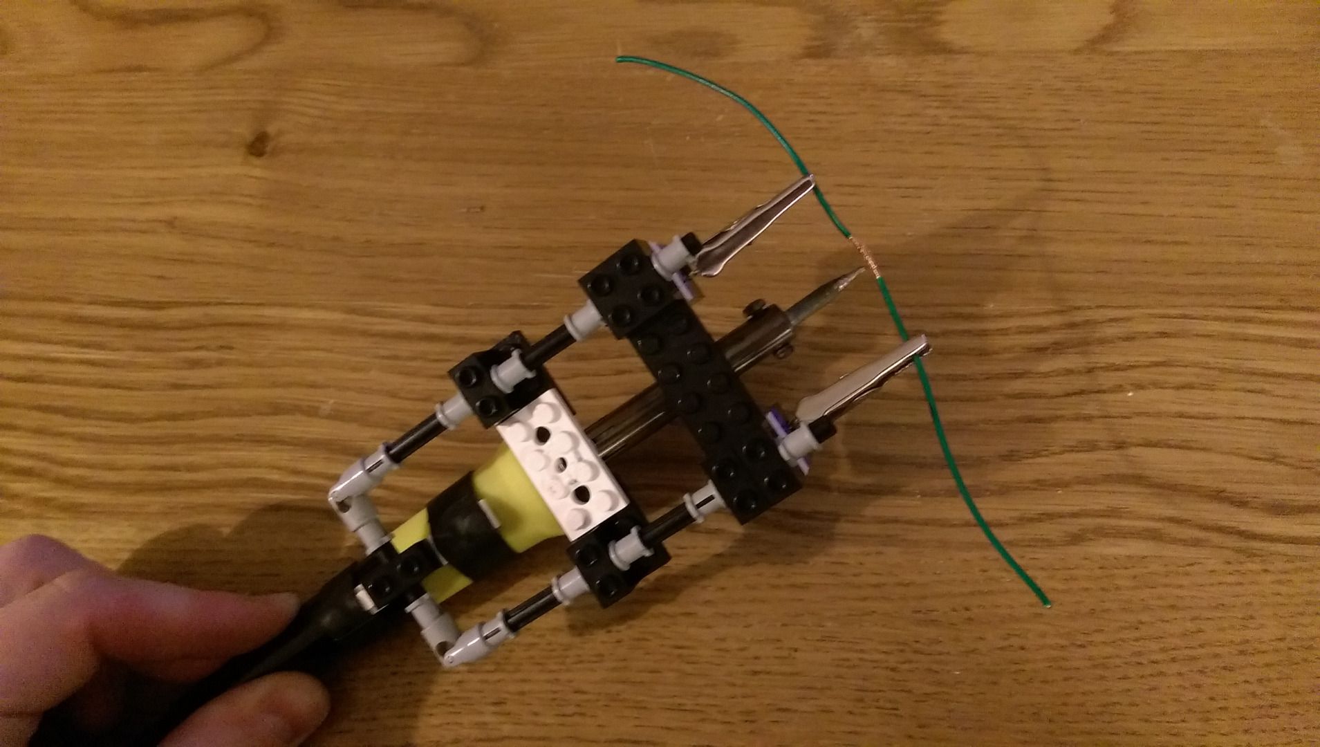Soldering Iron 'Buddy' - the Lego Way : 8 Steps - Instructables